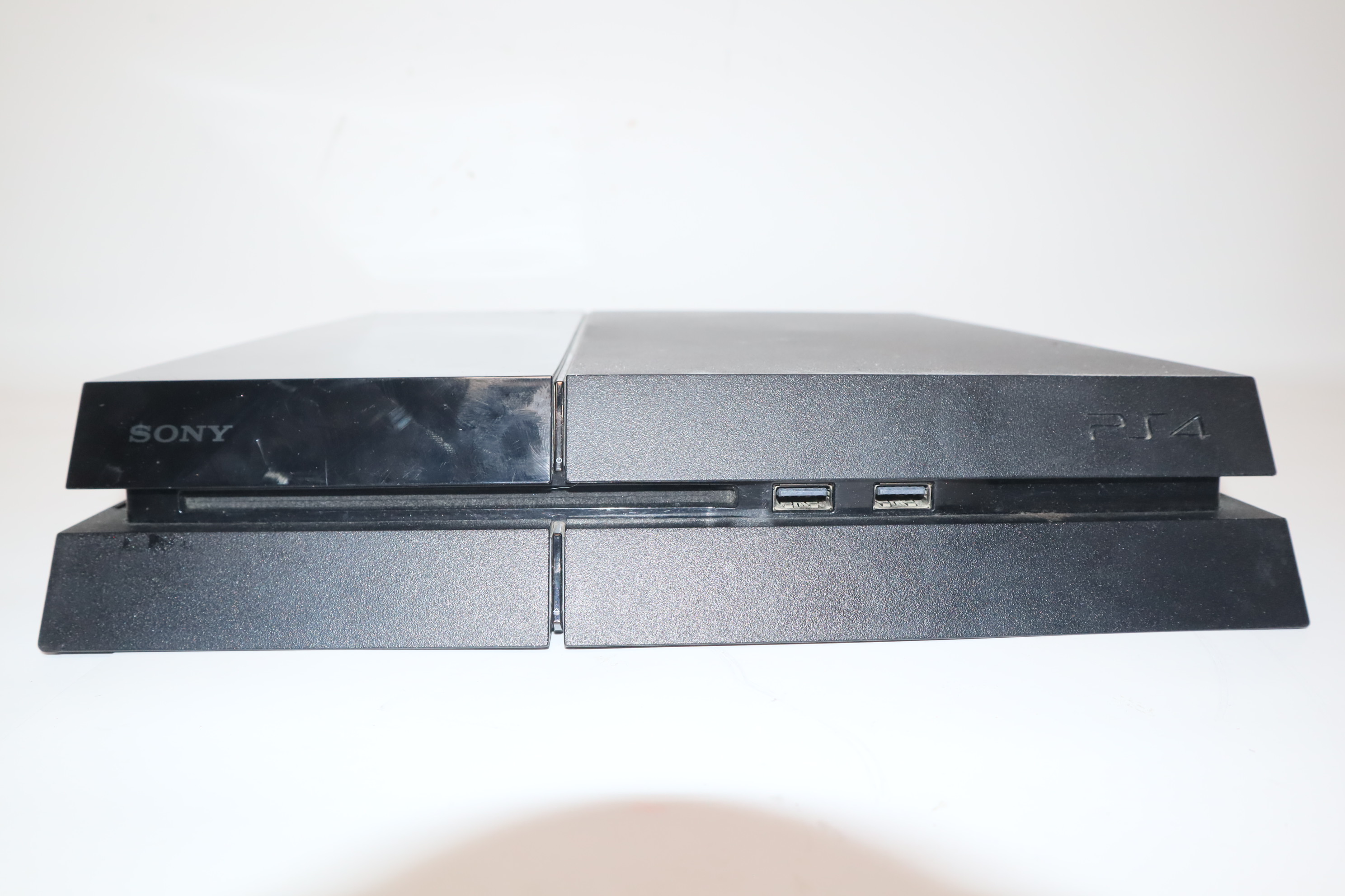 Sony CUH-1115A PlayStation 4 500GB Black Home Video Gaming Console 1976