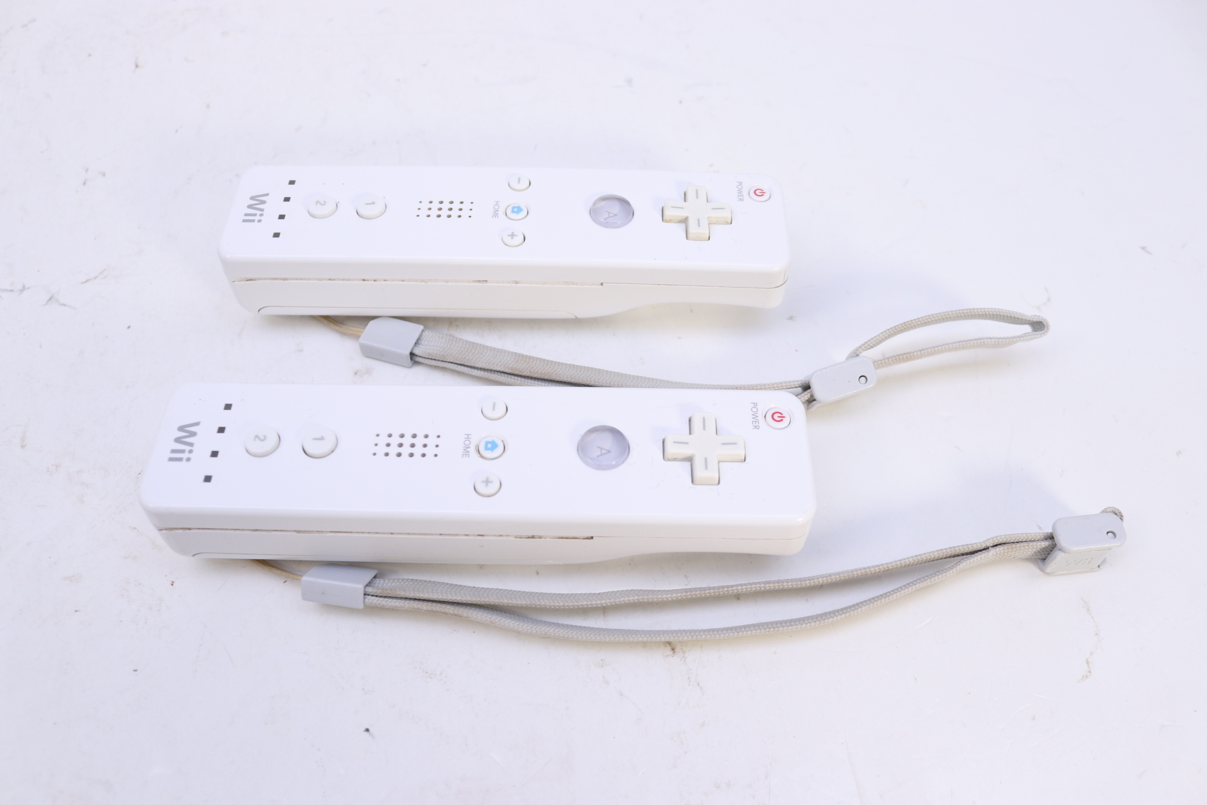 Nintendo Wii RVL-001 512MB White Body Home Video Gaming Console - 8093
