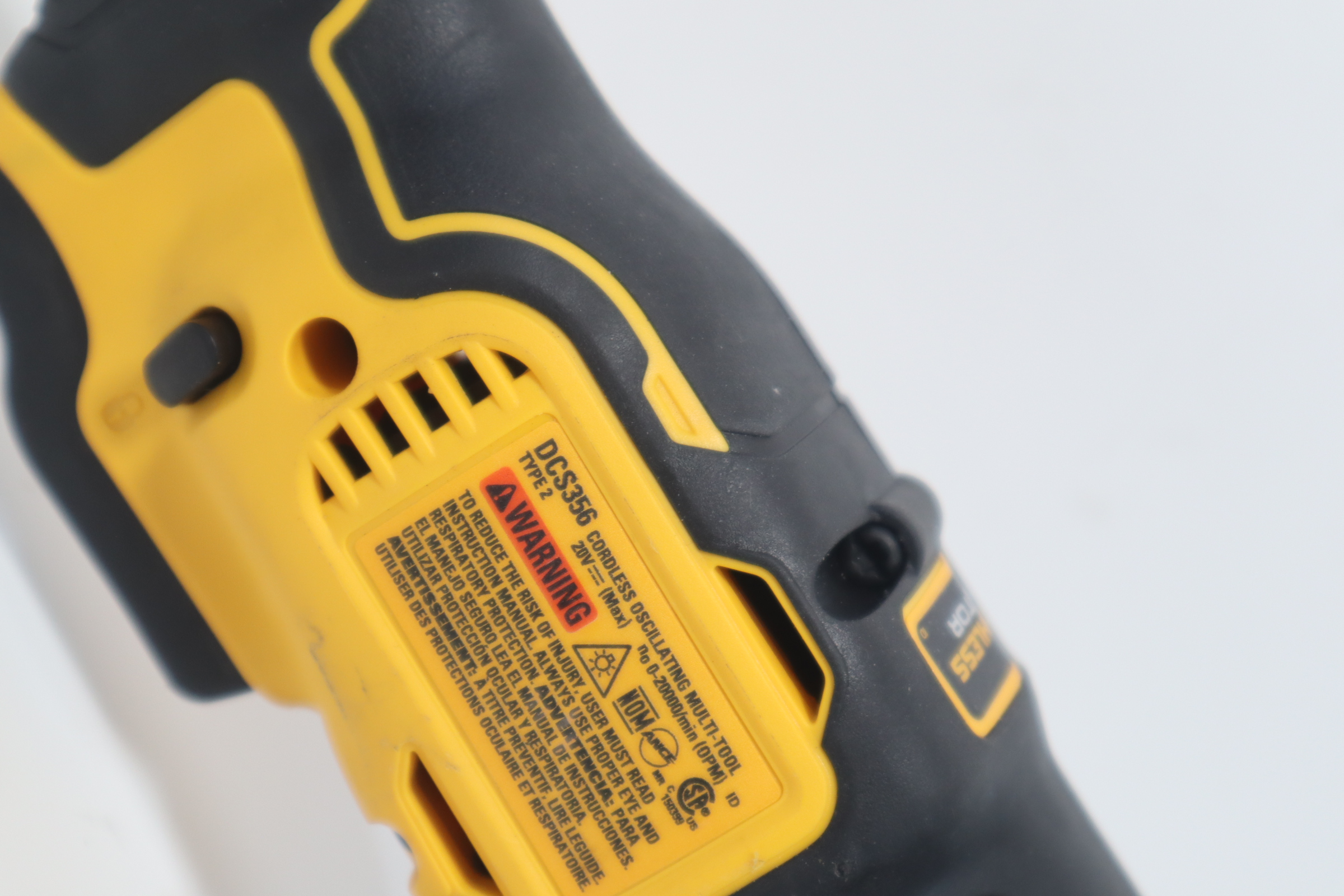 DeWalt DCS356 20V MAX XR Brushless Cordless 3-Speed Oscillating Multi ...