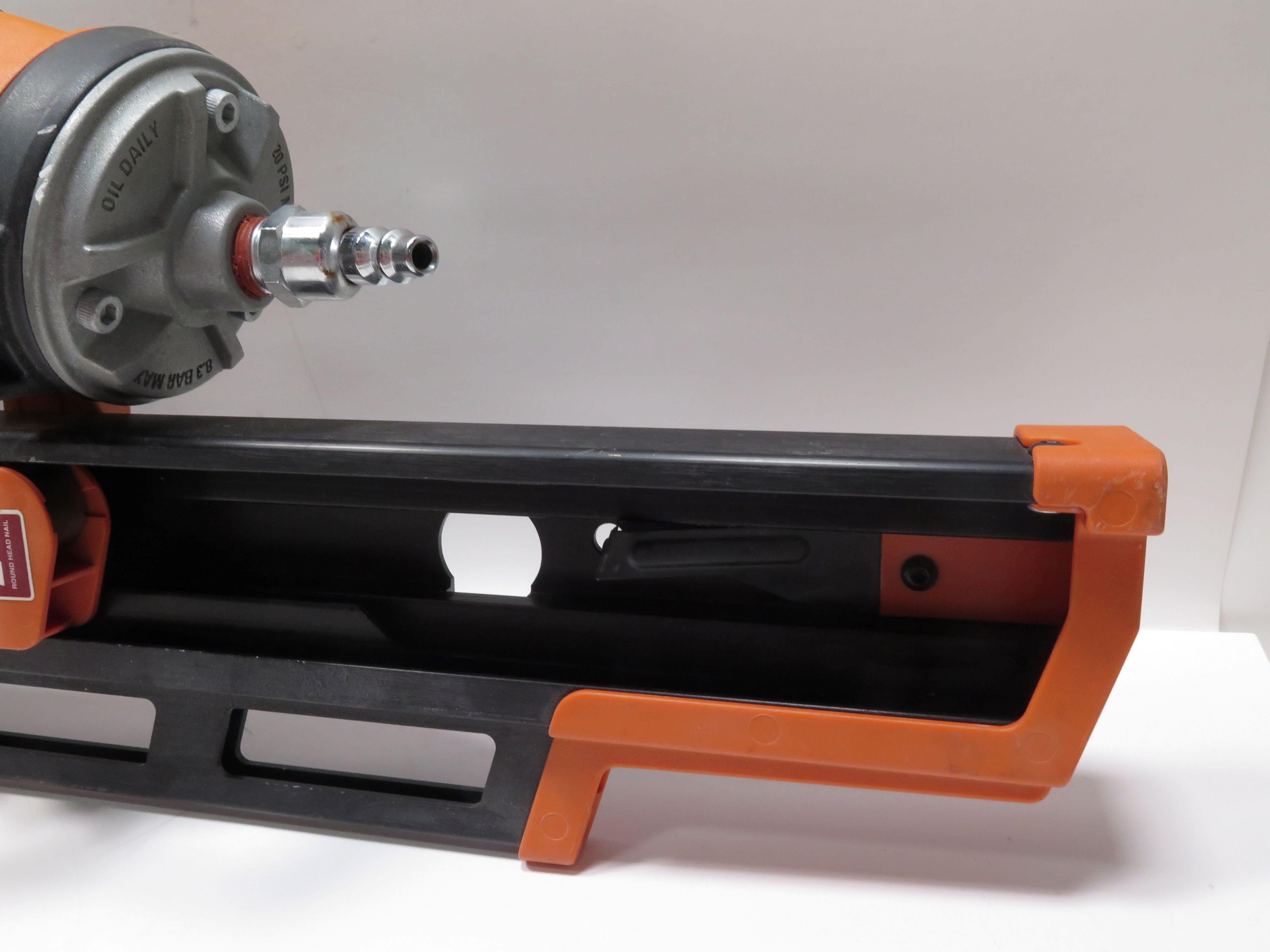 Ridgid R350RHF Pneumatic 21-Degree 3-1/2 in. Round Head Framing Nailer 2101