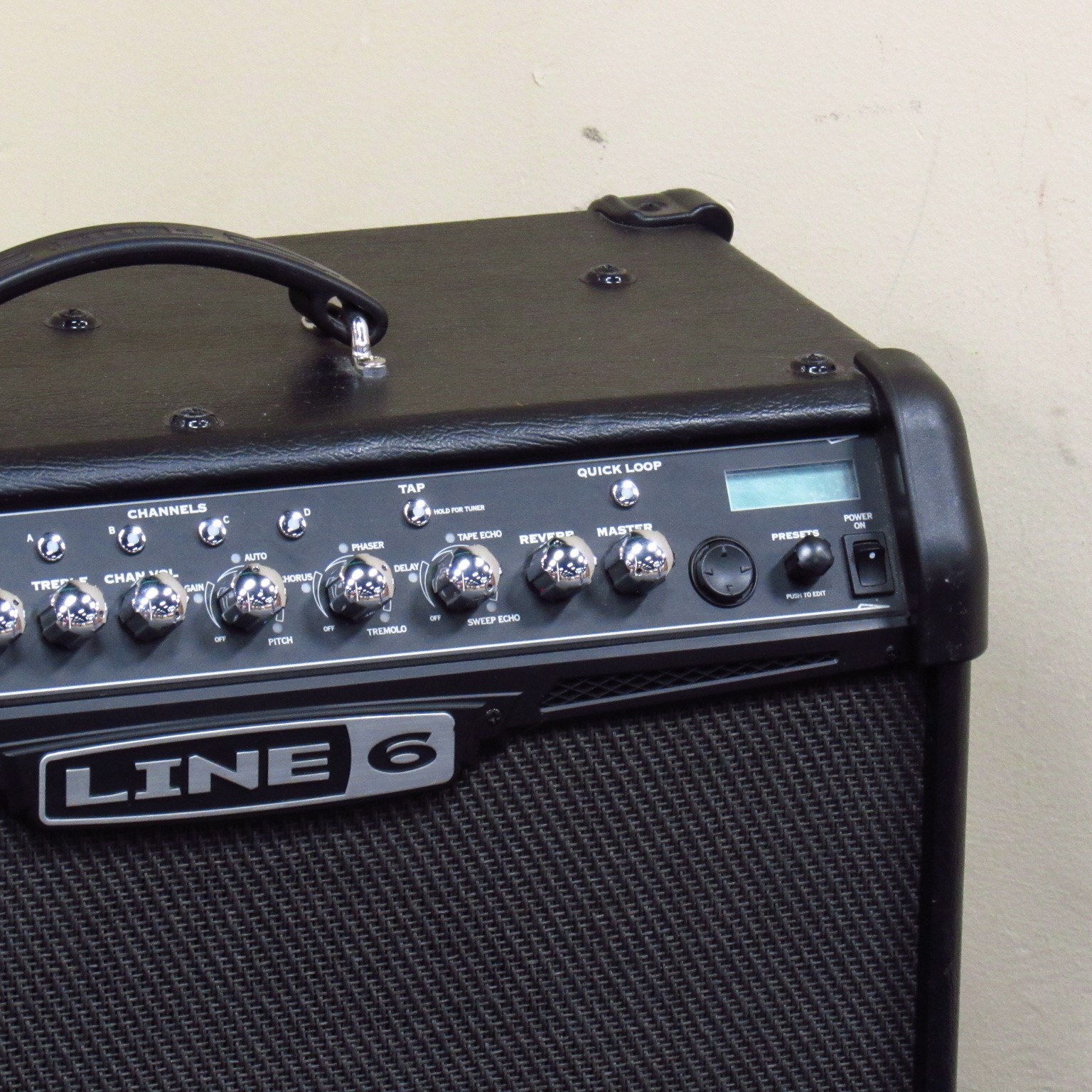 Line 6 Spider IV 75 75W 1x12'' Guitar Combo Amplifier - Local Pick-Up Only