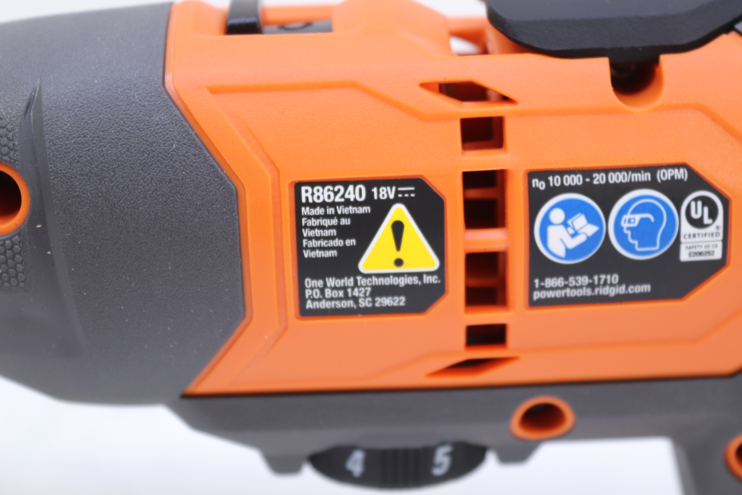 Ridgid R86240 18-Volt Lithium-Ion Brushless Cordless Oscillating Multi-Tool