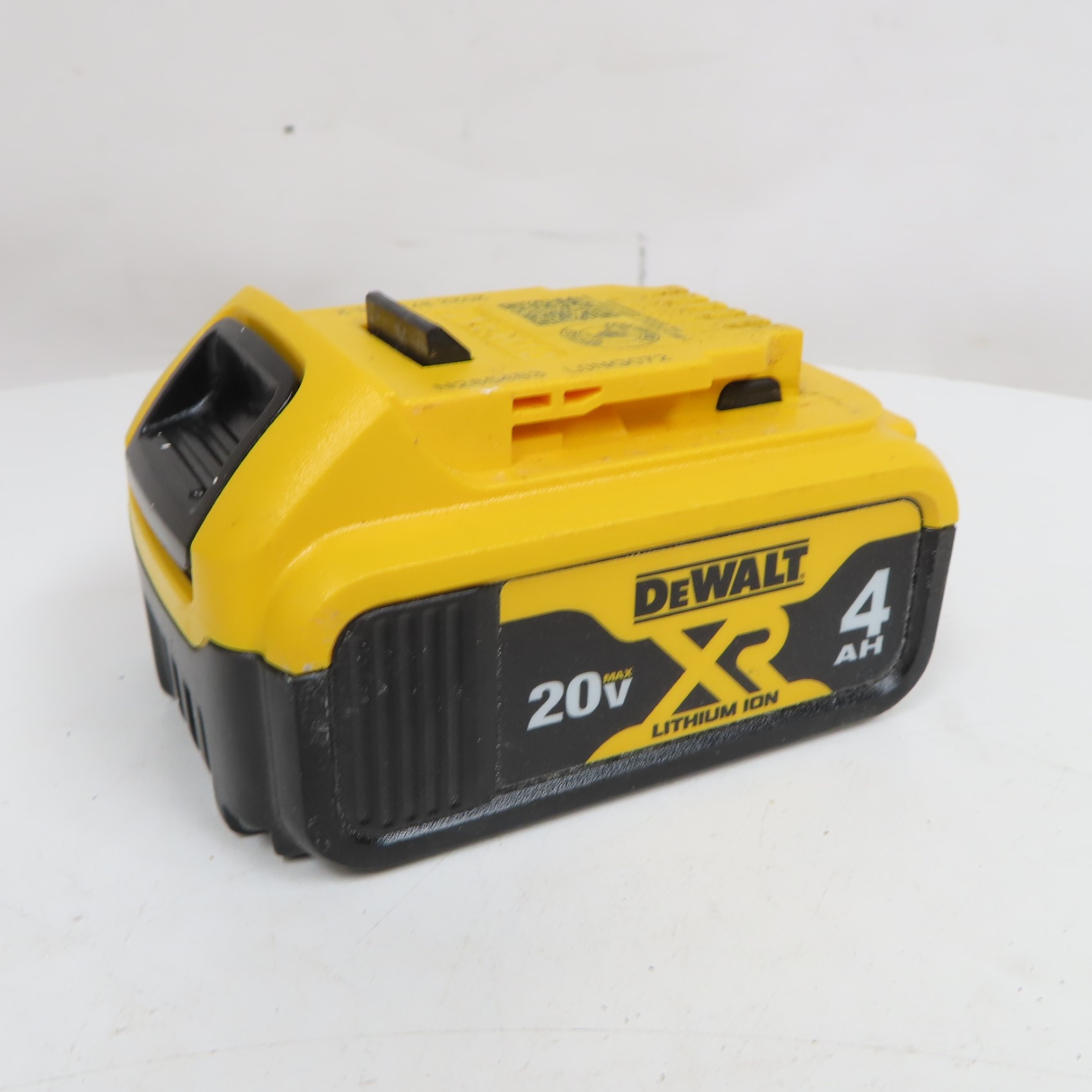 DeWalt DCS356 MAX XR 20V Cordless Oscillating Multi-Tool DeWalt DCS356 MAX XR 20V Cordless Oscillating Multi-Tool