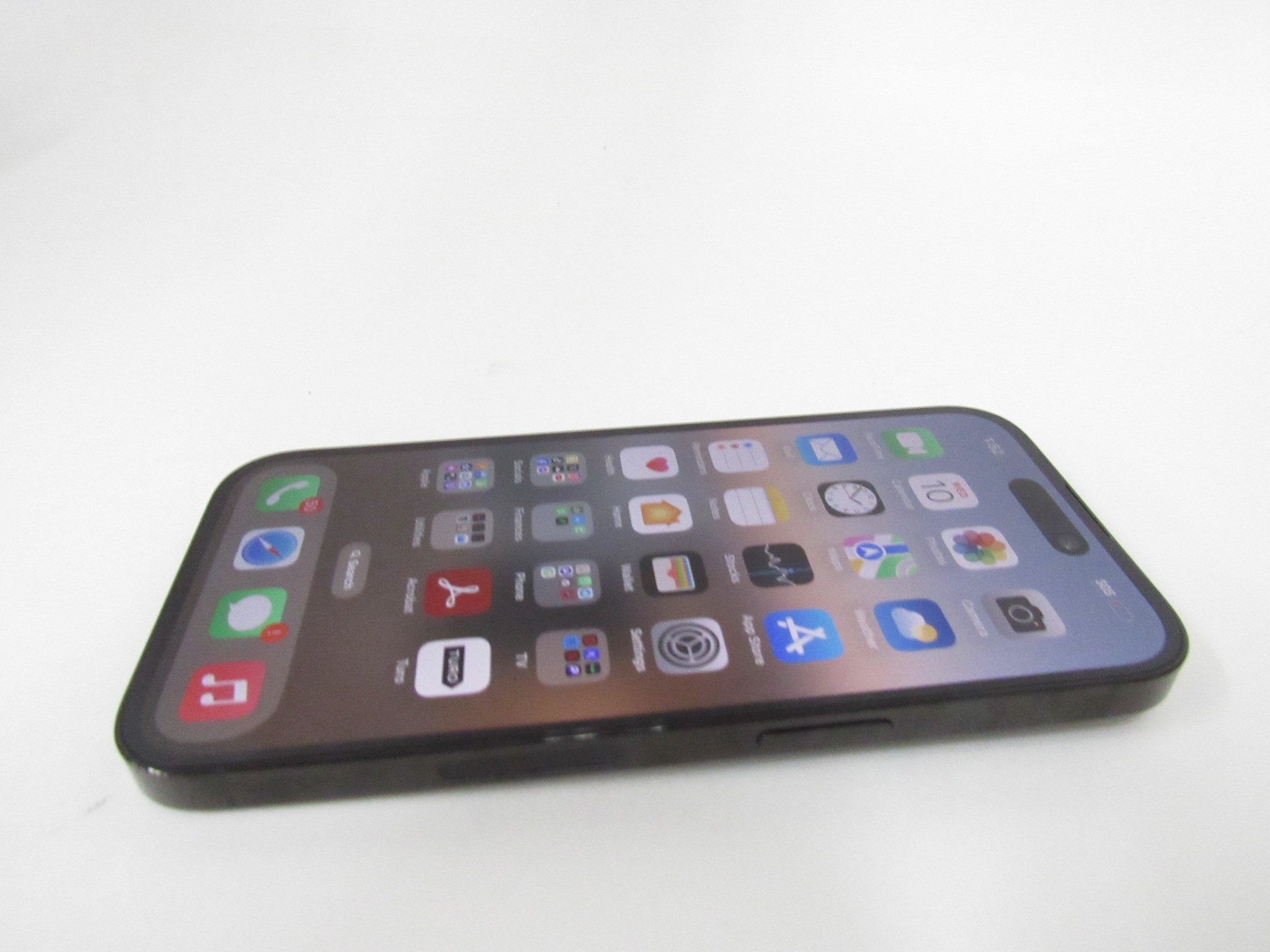 Apple iPhone 14 Pro MPXT3LL/A A2650 128GB Space Black No SIM Restrictions