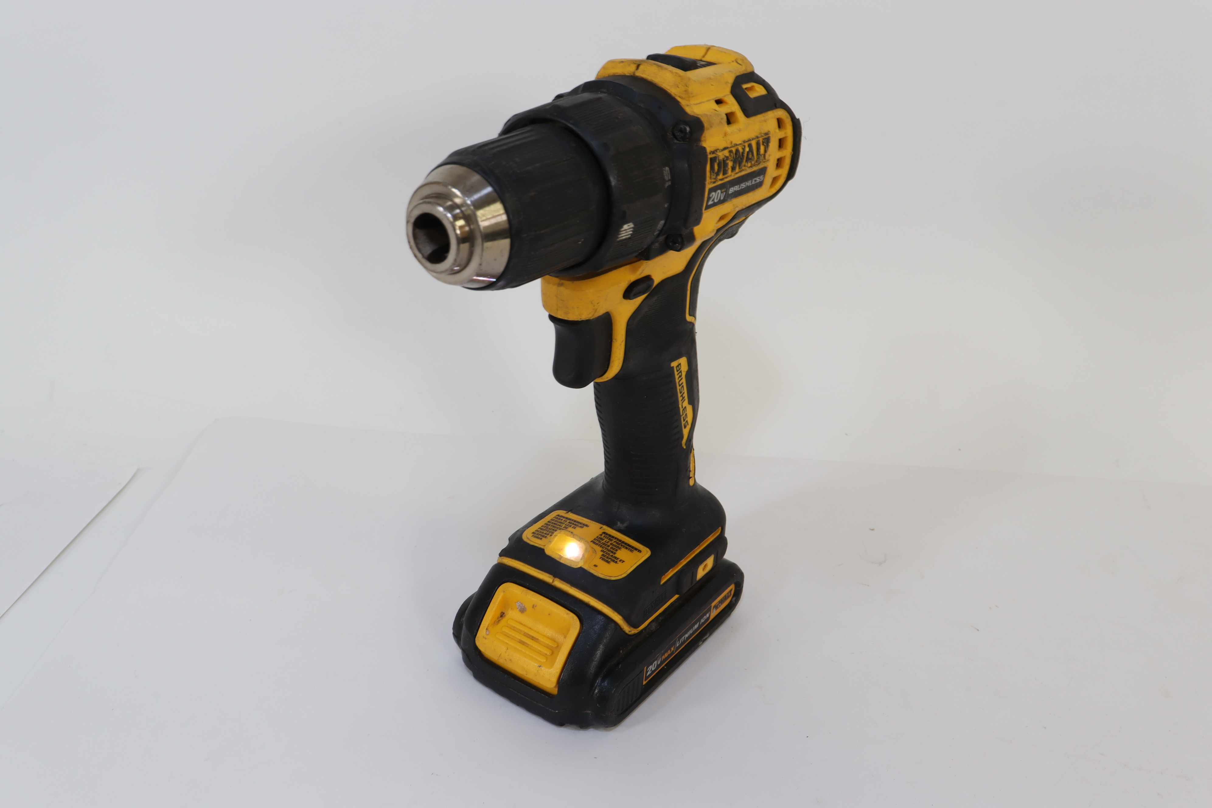 DeWalt DCD708C2 ATOMIC 20V MAX Cordless Brushless Compact 1/2" Drill ...