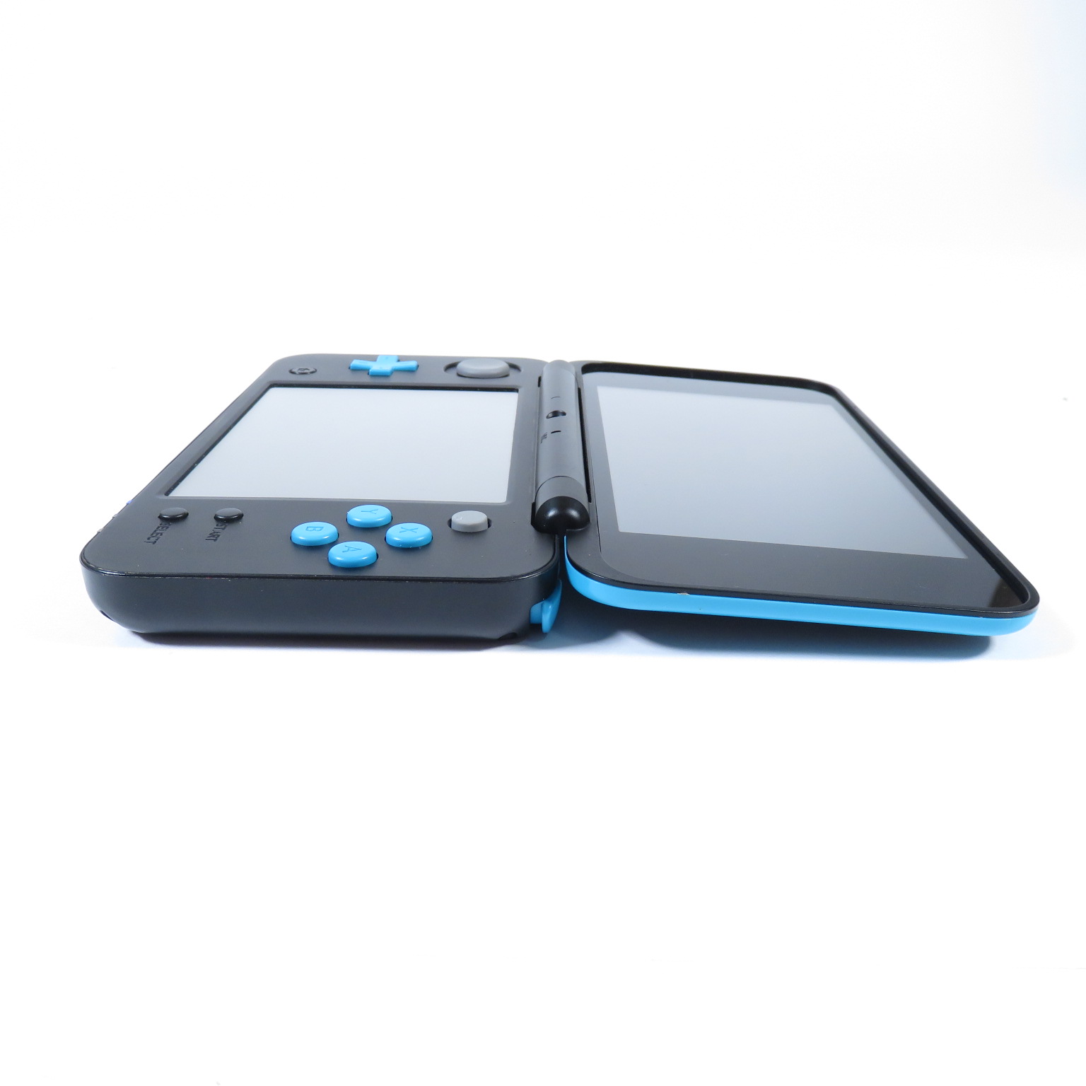 Nintendo NEW 2DS XL JAN-001 Dual-Screen Handheld Portable Video Game ...