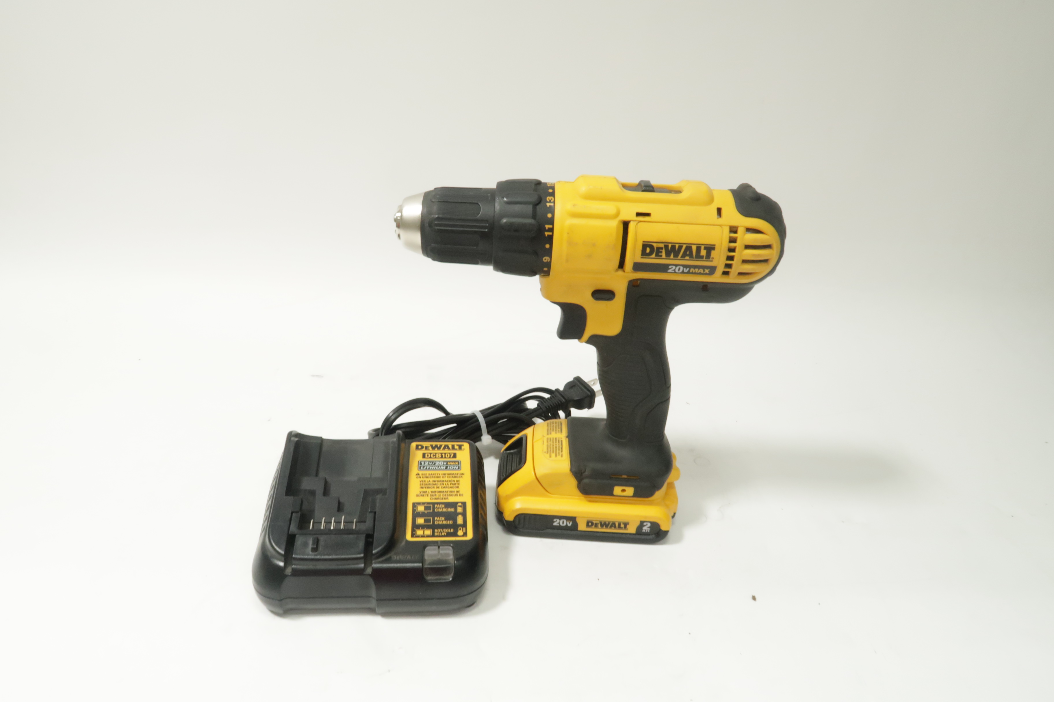 DEWALT DCF809 ATOMIC 20V MAX Cordless Brushless Compact 1/4" Impact ...