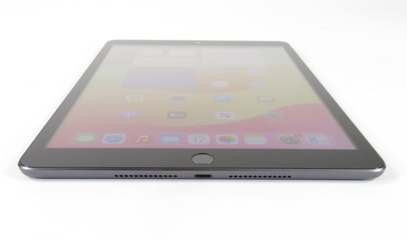 Apple iPad MK2K3LL/A A2602 10.2" 9th Gen (Wi-Fi Only) 64GB Storage Tablet