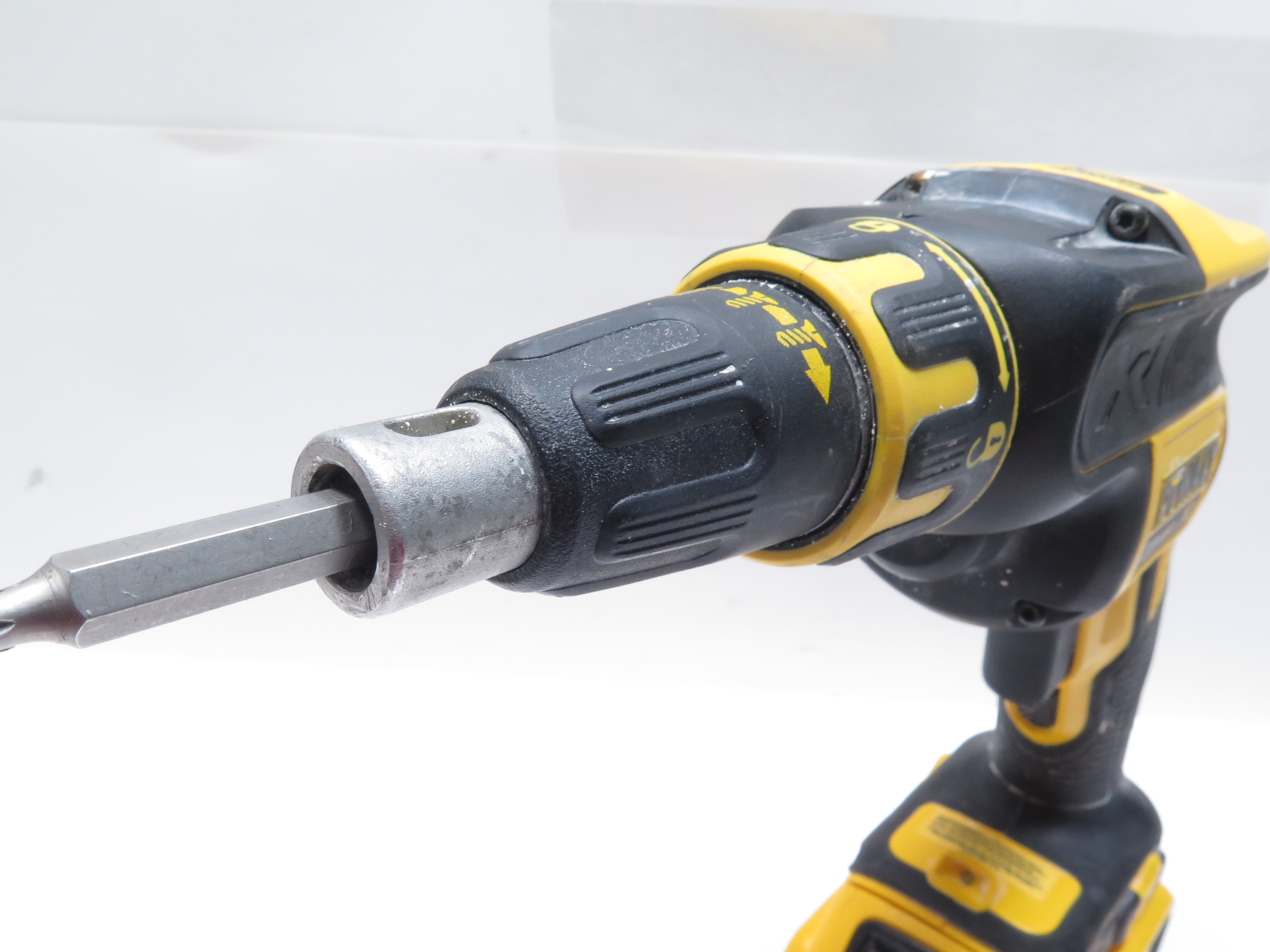 DeWalt DCF620 20V MAX XR Cordless Brushless Drywall Screw Gun 8843