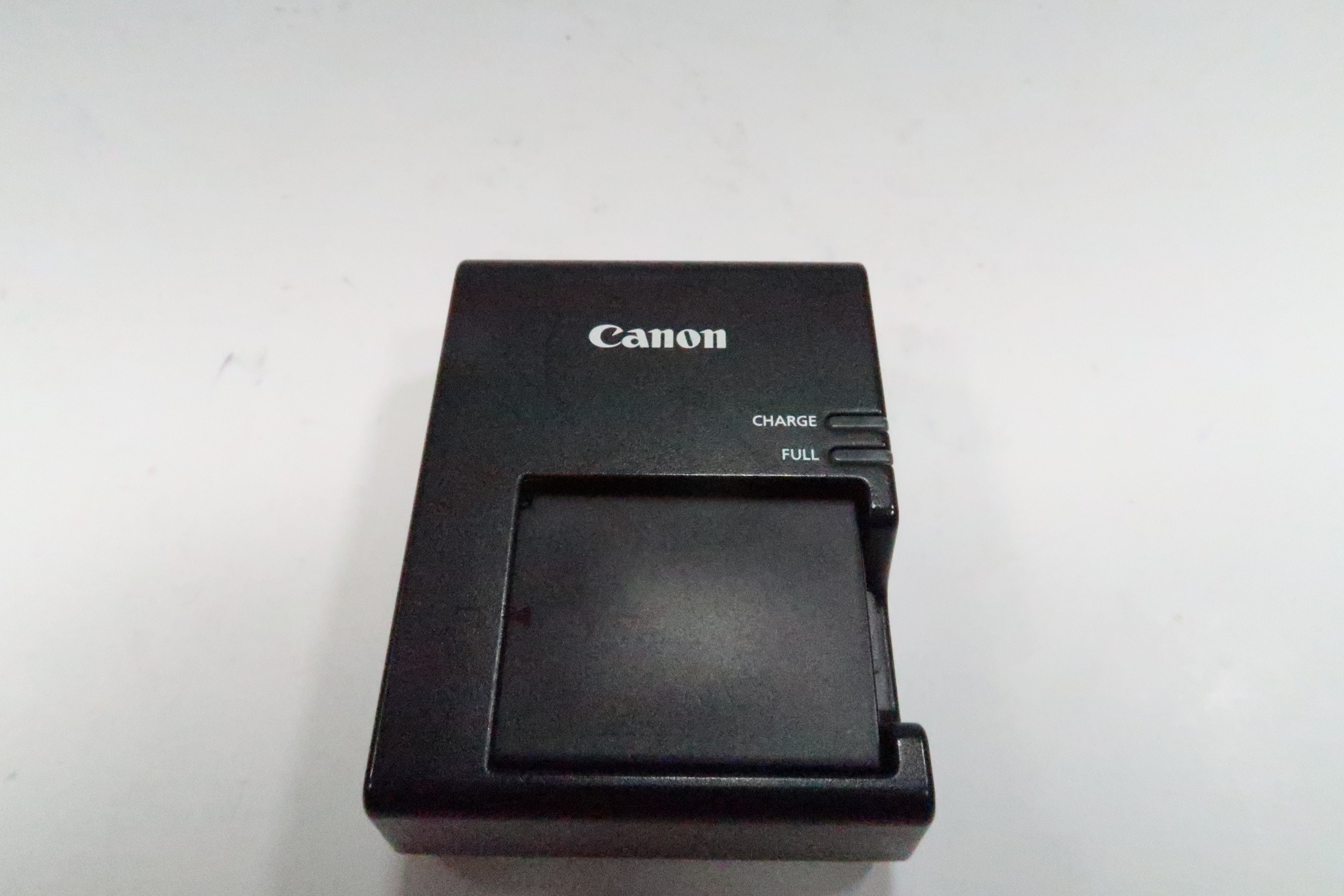 Canon EOS Rebel T3 12MP Digital SLR Camera Kit - Black 0796