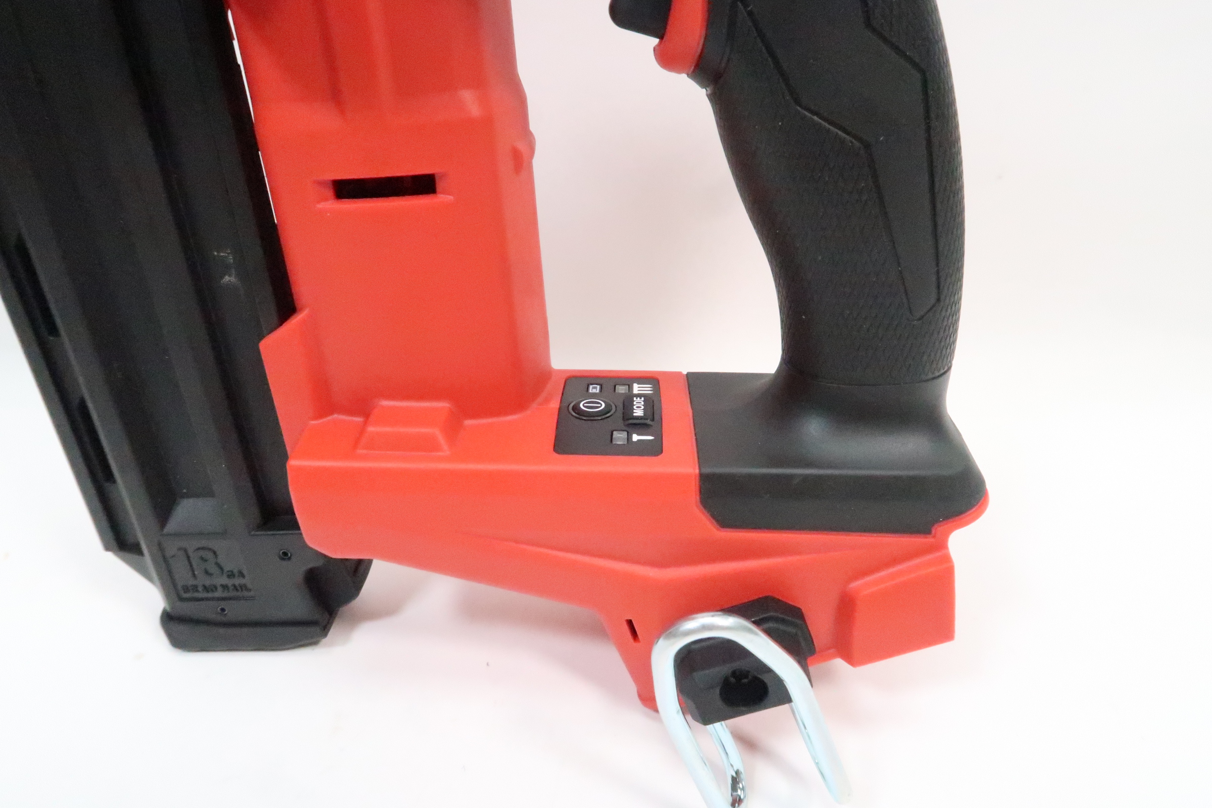 Milwaukee 2746-20 M18 18V Li-Ion Brushless Cordless Gen II 18-Gauge ...