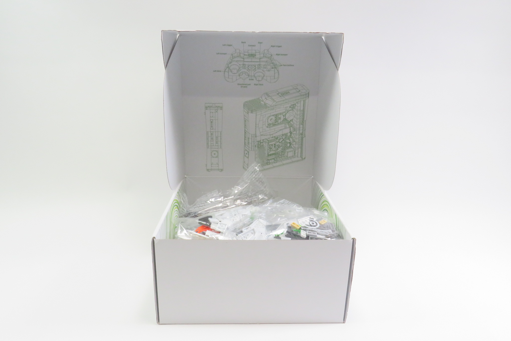 MEGA Microsoft Xbox 360 Replica Collector Building Set