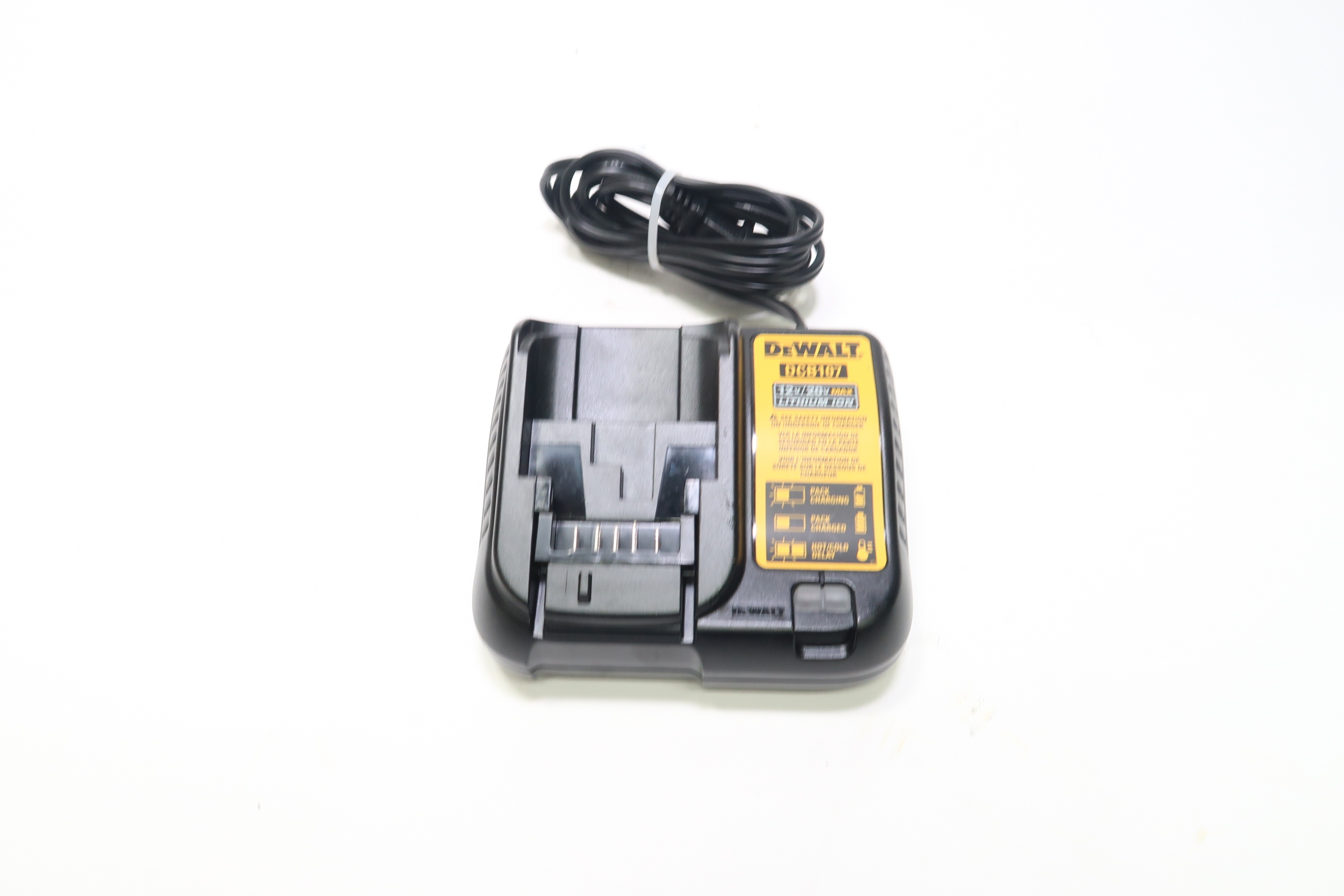 DEWALT DCD708 ATOMIC 20-Volt MAX Cordless Brushless Compact 1/2 in ...