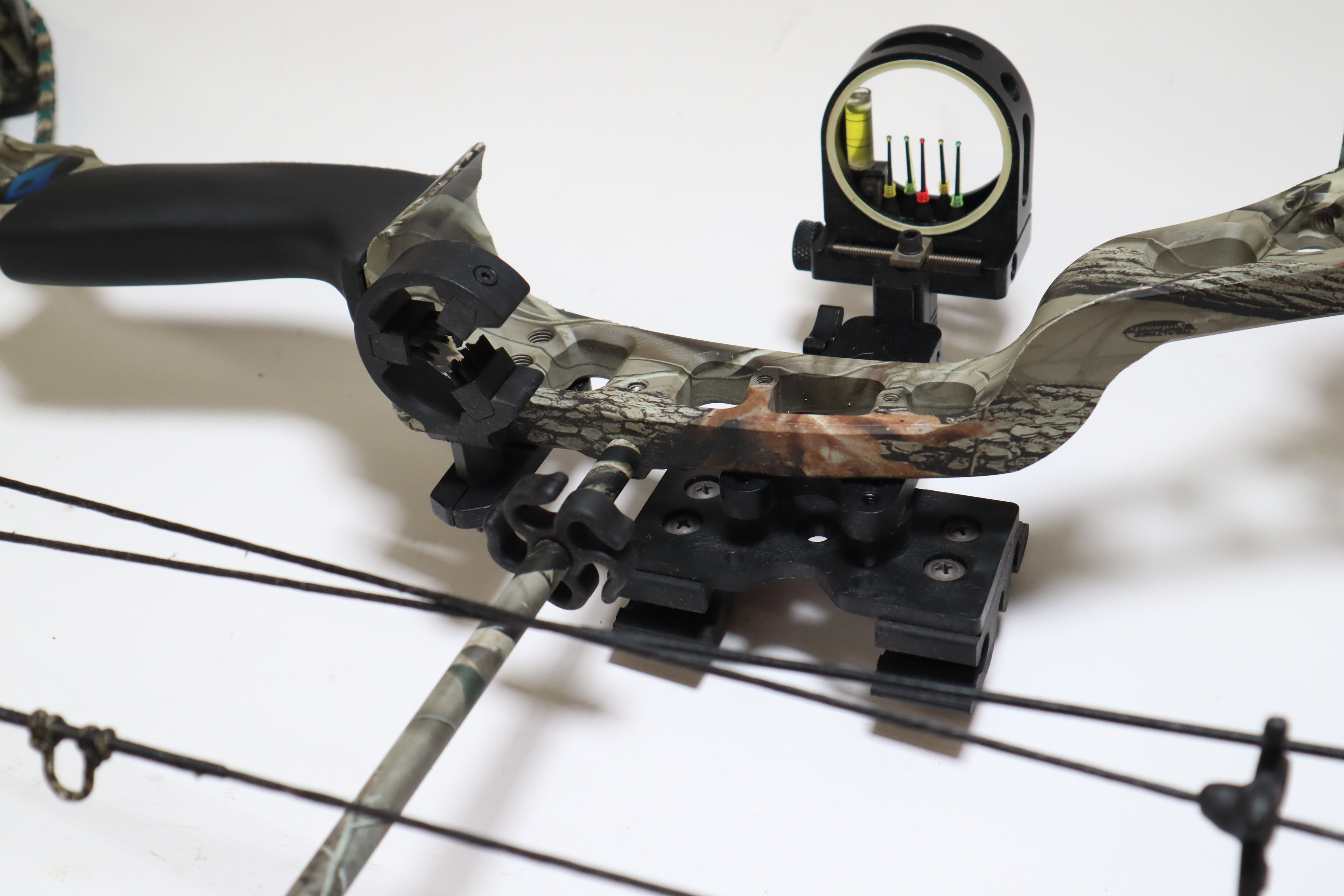 Bowtech Diamond The Rock Compound Bow 2008 DL 29 DW 70LBS