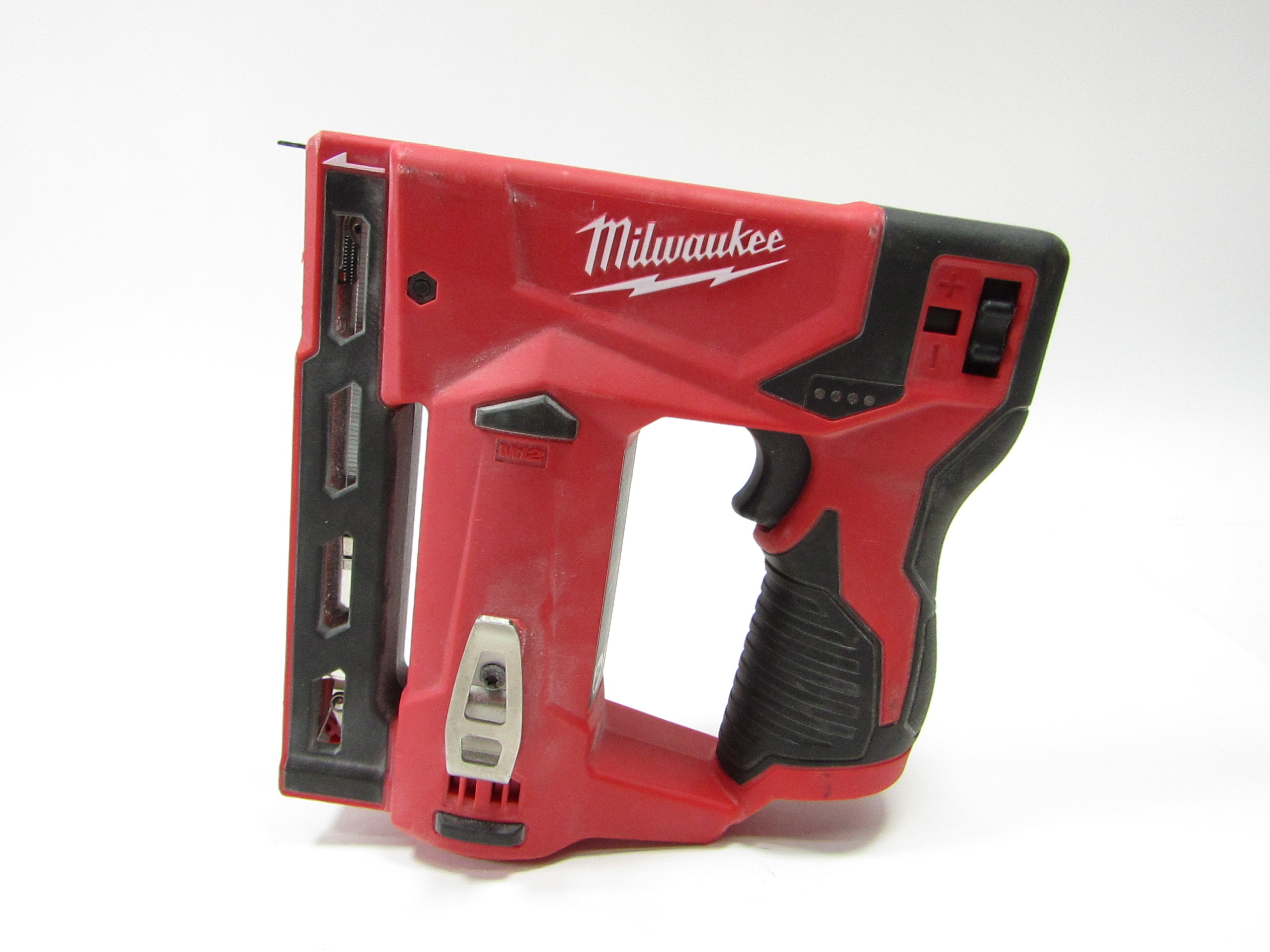 Milwaukee 2447-20 M12 Lithium-Ion Cordless 3/8 in. Crown Stapler 7895
