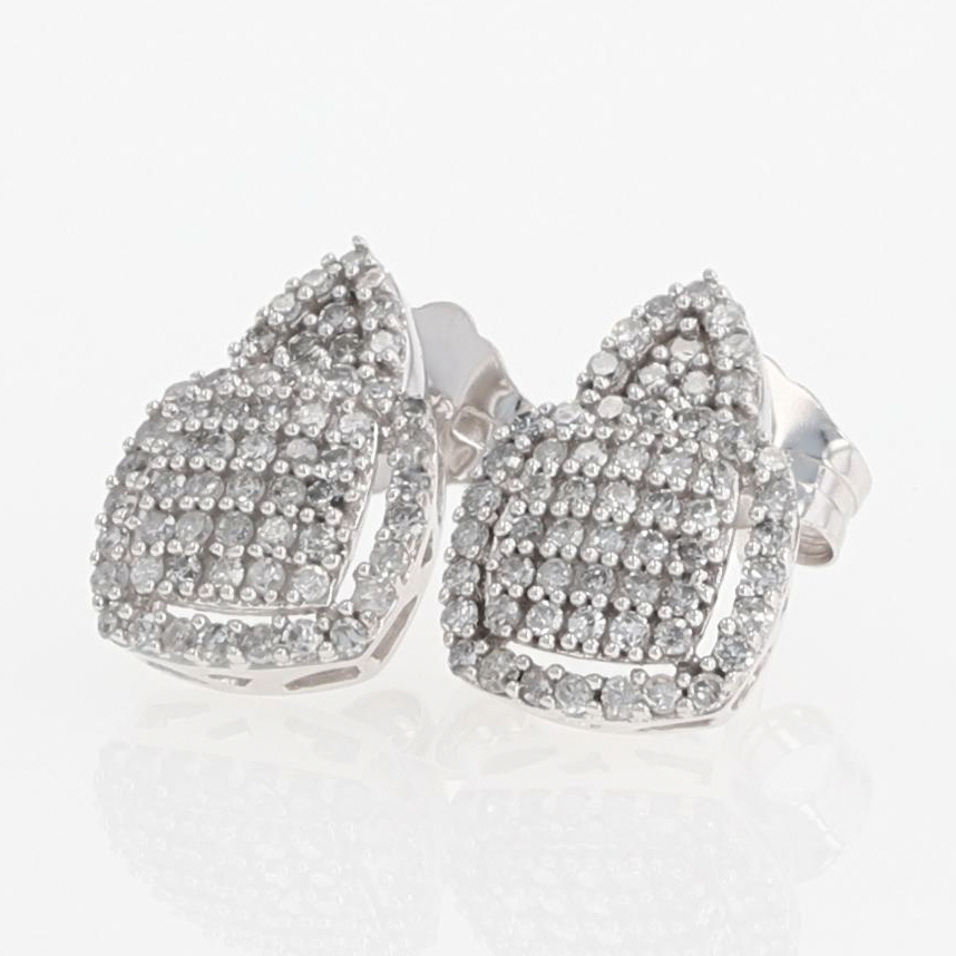 .30ctw Round Cut Diamond Pavé Halo Pointed Stud Pair Earrings 10k White ...