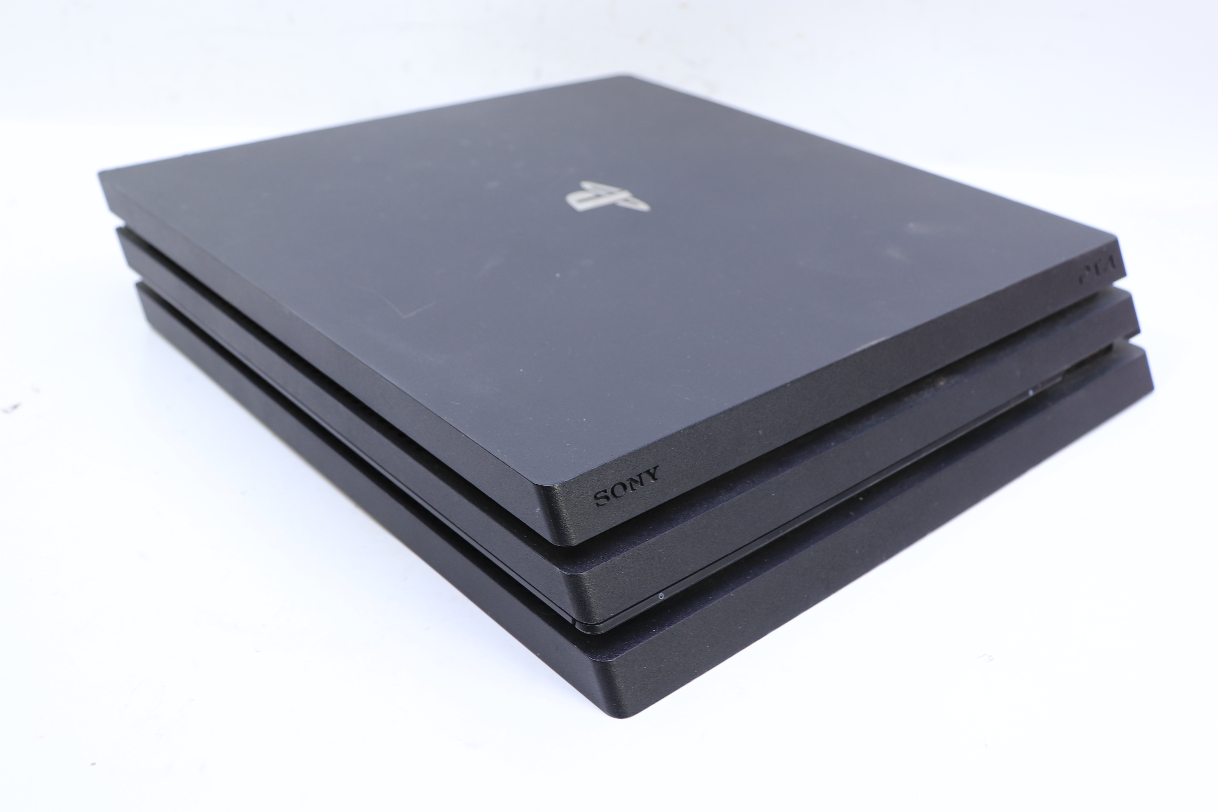 Sony PlayStation 4 Pro CUH-7015B 1TB Black Body Home Video Game Console ...