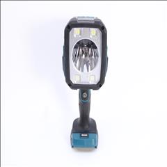 Makita DML812 18V LXT Lithium-Ion Cordless L.E.D. Flashlight