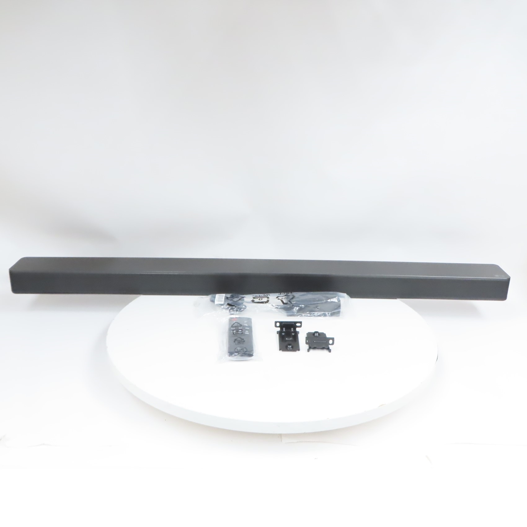 LG SK8Y 360W 2.1-Channel Hi-Res Audio Wi-Fi Wireless Soundbar