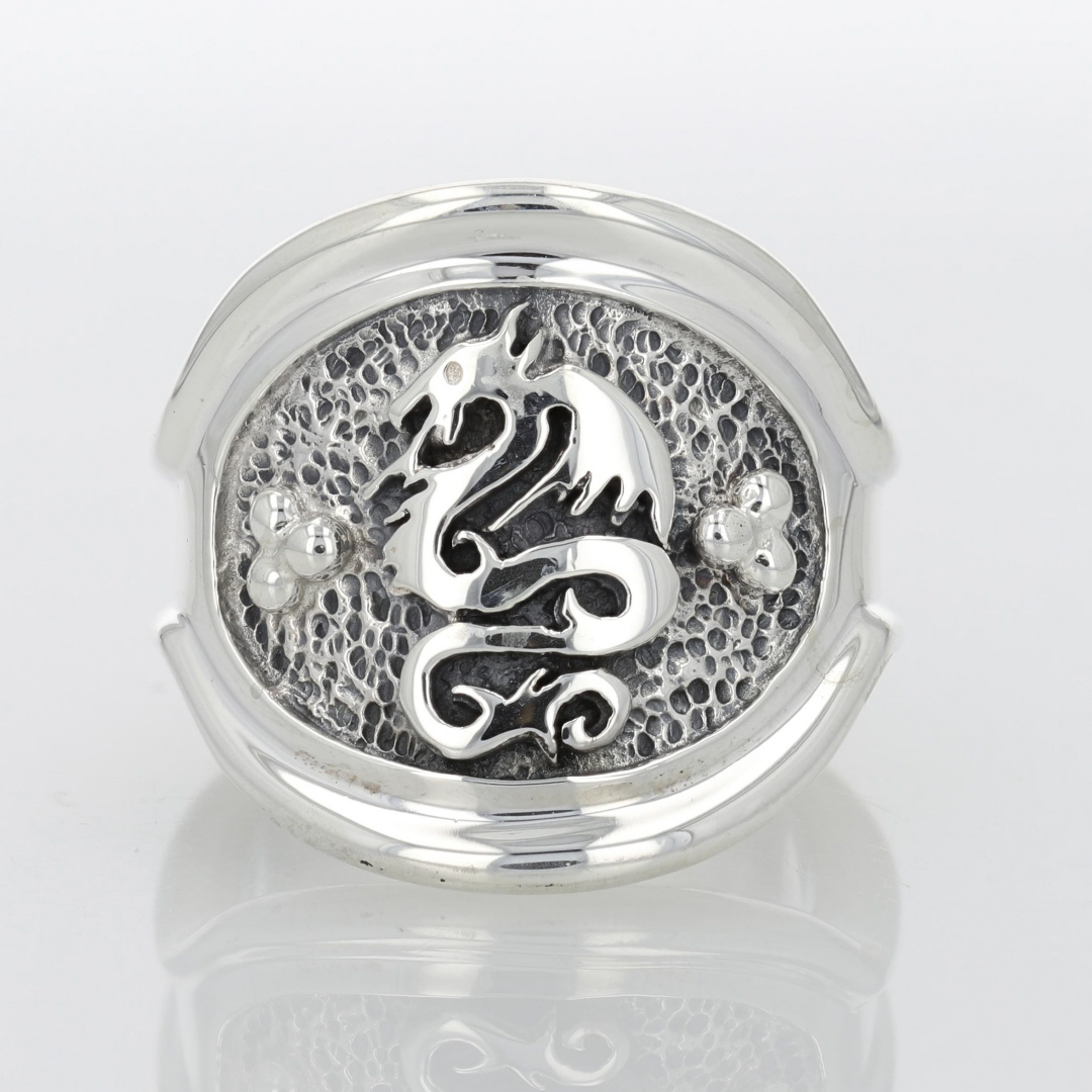 25mm Dragon Signet Statement Ring Silver 26.59 Grams Size 11.75