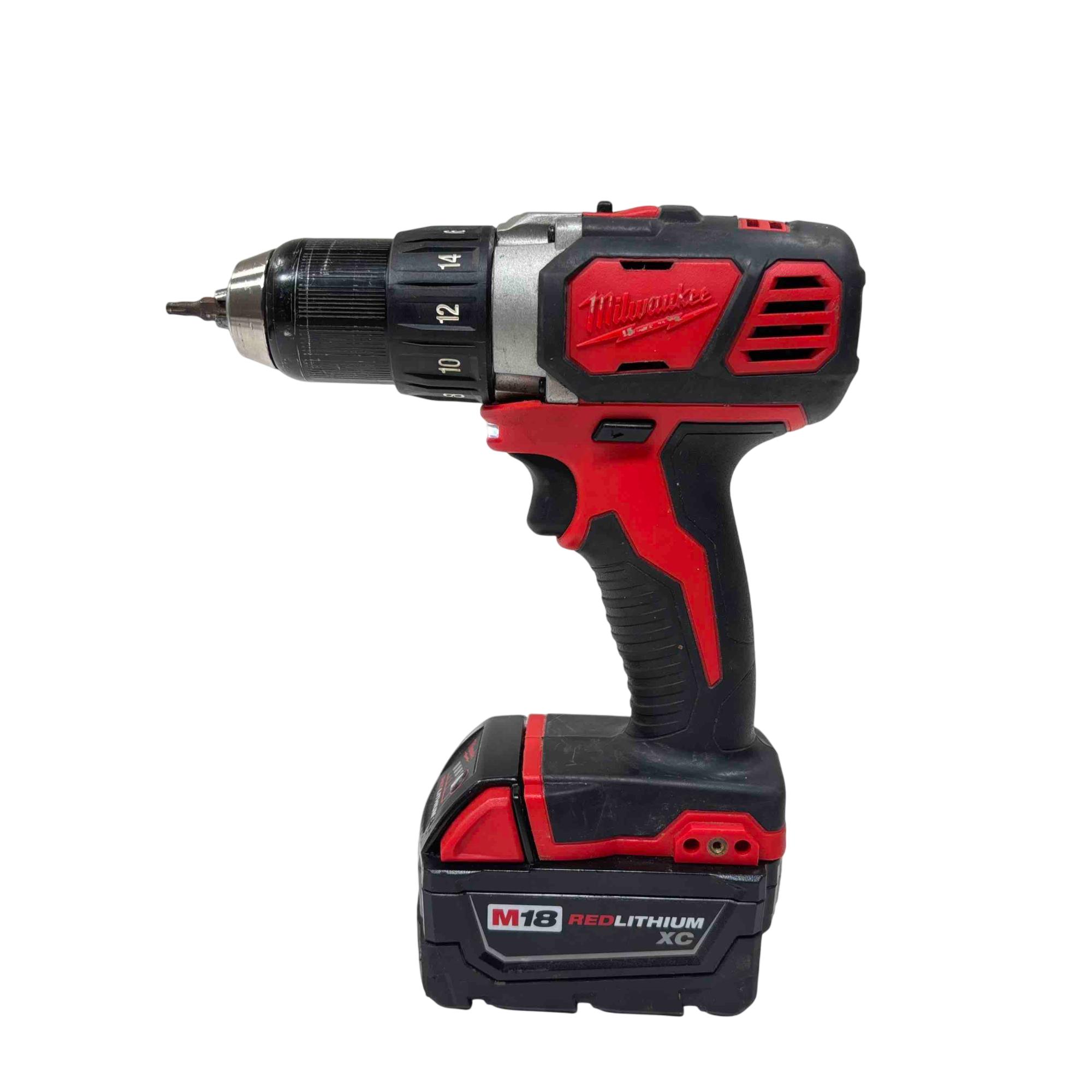 Milwaukee 2606-20 M18 18-Volt Lithium-Ion Cordless 1/2 in. Drill/Driver ...