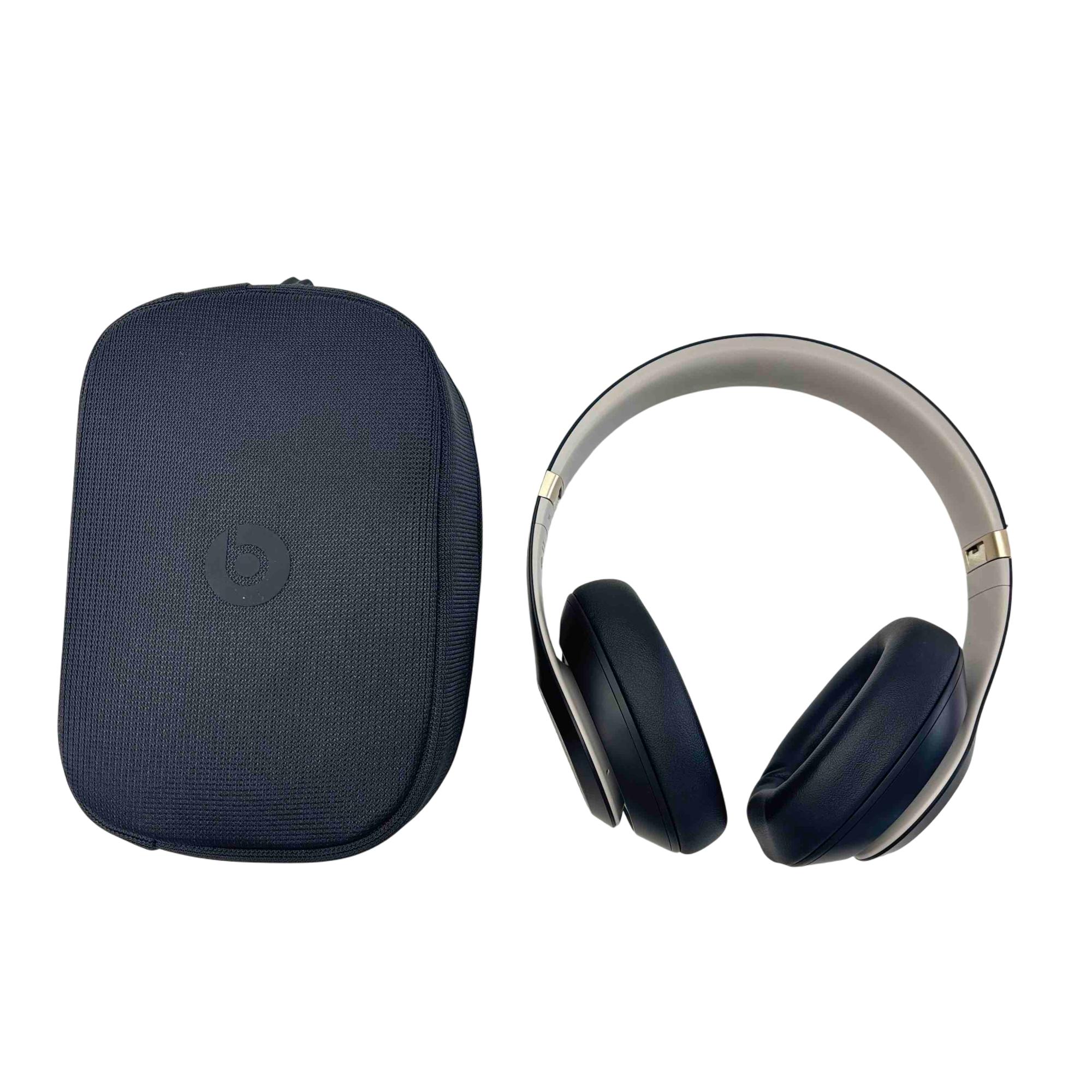 Beats Studio Pro Wireless Over-Ear Headphones Black