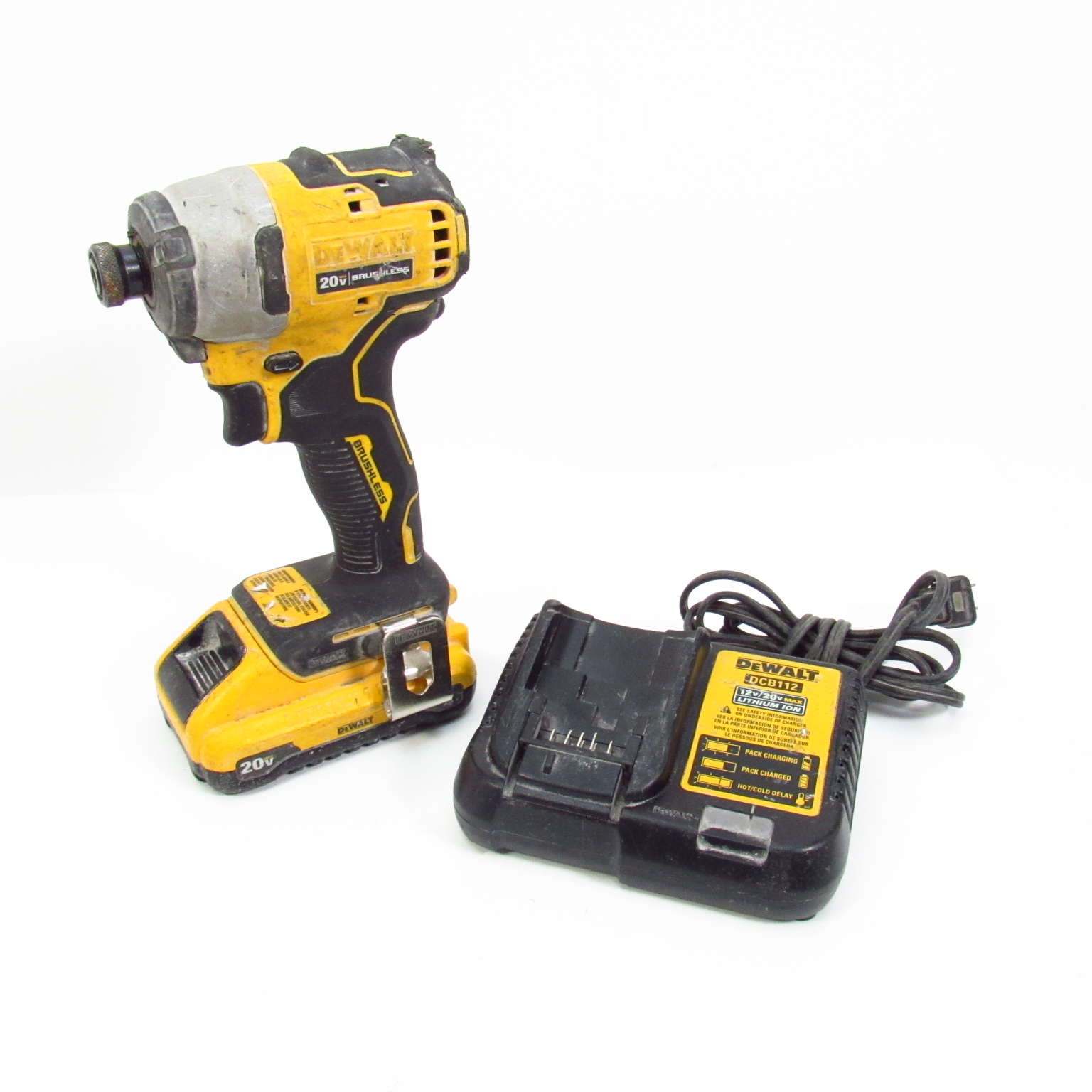 DeWalt DCF809 20V 1/4'' Drive Cordless Impact Driver Kit