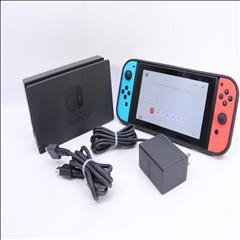 Nintendo HAC-001 32GB Video Game System Switch