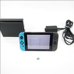 Nintendo Switch Original HAC-001(-01) 32GB Video Game System 2102