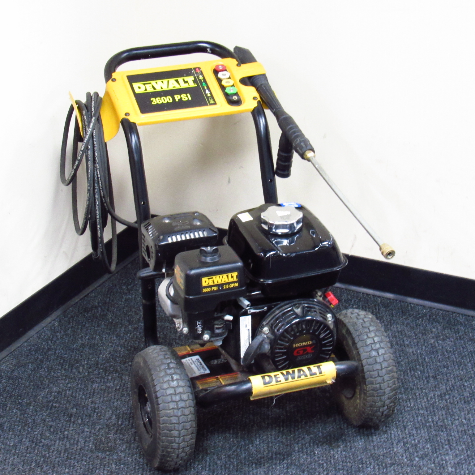 DeWalt DXPW3625 Gas-Powered Cold-Water Pressure Washer - Local Pick-Up Only