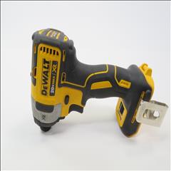 DeWalt DCF887 20V MAX XR Brushless 3-Speed 1/4" Cordless Impact Driver