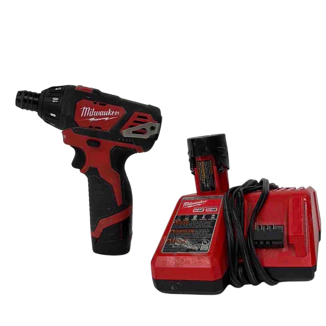 Milwaukee M12 2401-20 12-Volt Cordless Hex Screwdriver Kit