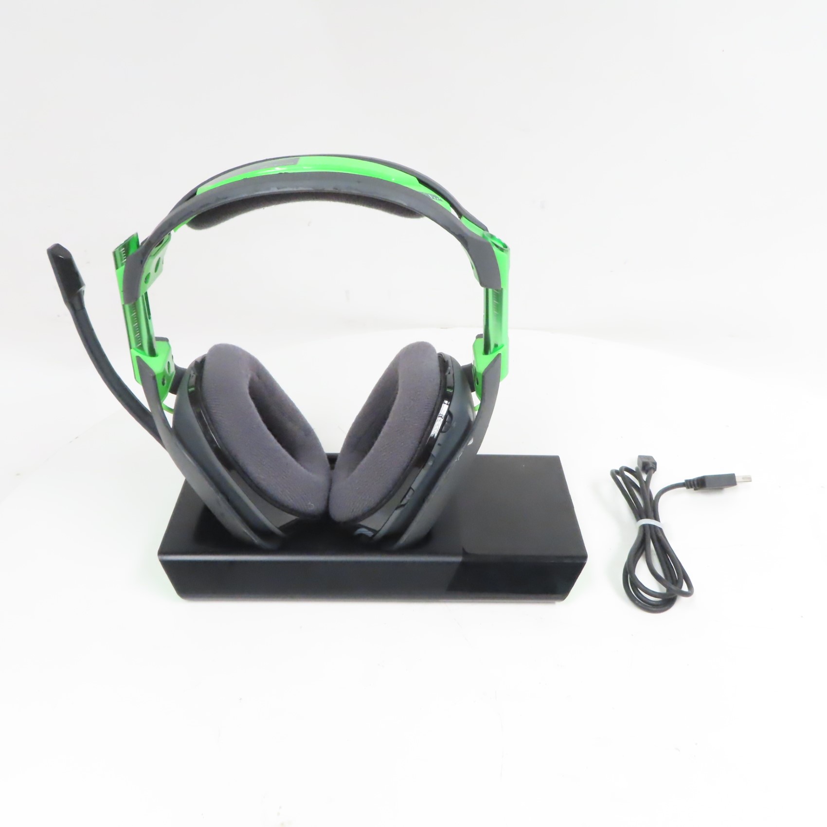 Astro 939-001517 A50 Wireless Dolby Gaming Headset for Xbox/PC - Gray/Green