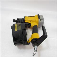 DeWalt DW66C-1 2-1/2 Inch 15 Degree Coil Siding Fencing Nailer