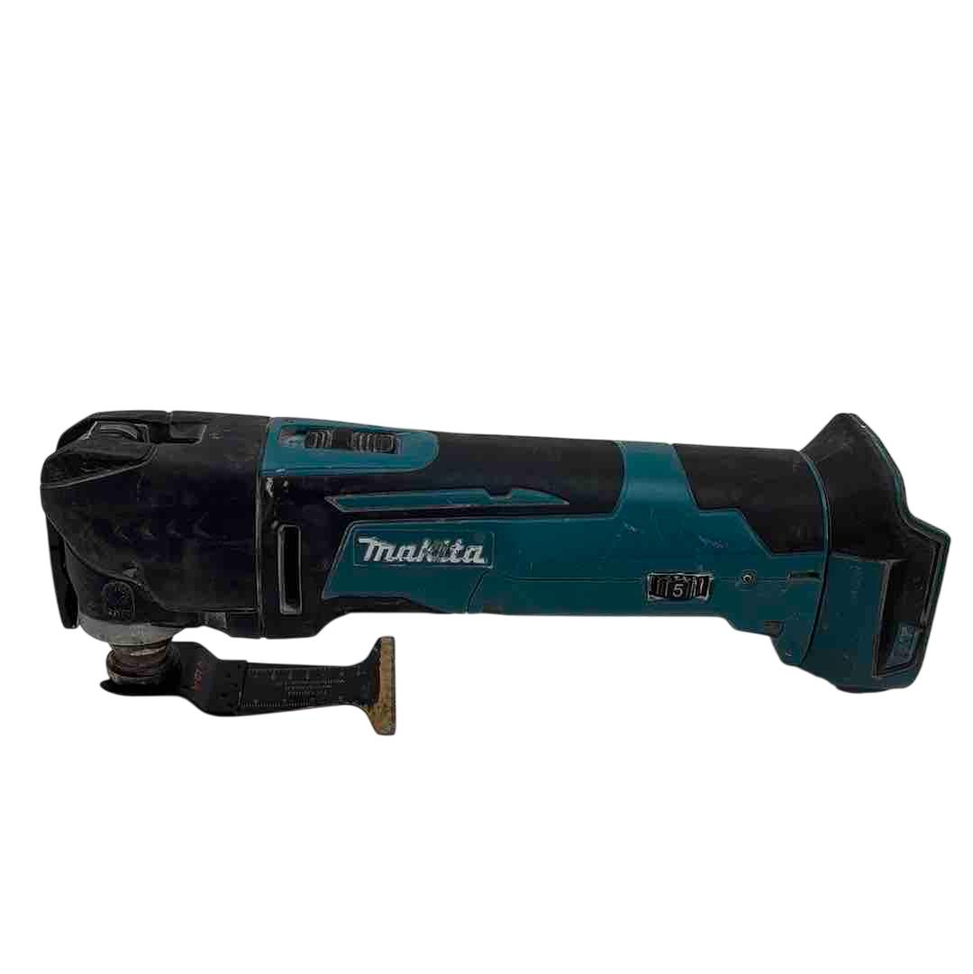 Makita USA XMT03 18V LXT Lithium-Ion Cordless Oscillating Multi-Tool