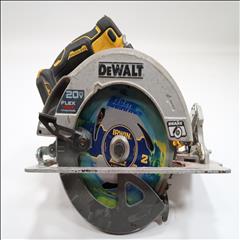 DeWalt DCS573 20V Cordless Brushless 7-1/4" Sidewinder Style Circular ...