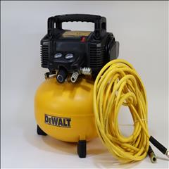 DeWalt DWFP55126 6 Gal. 165 PSI Electric Pancake Air Compressor