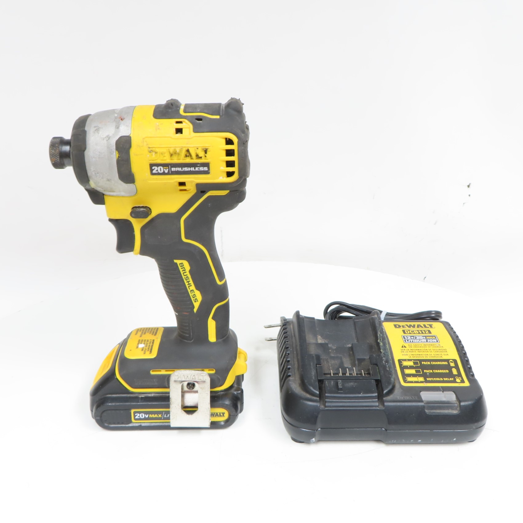 DeWalt DCF809 MAX 20V 1/4" Drive Cordless Impact Driver Kit