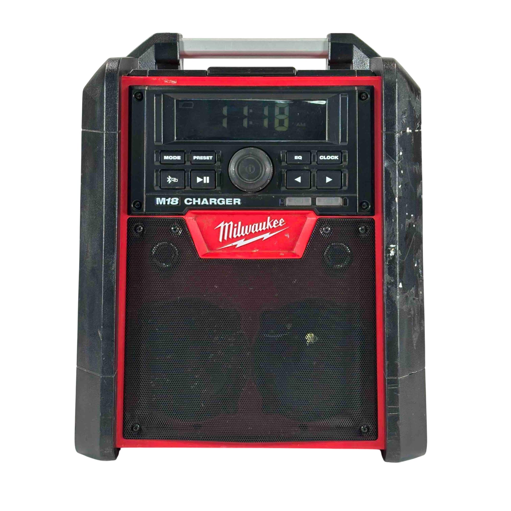 Milwaukee 2792-20 M18 18-Volt Lithium-Ion Cordless Jobsite Radio/Charger