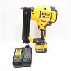DeWalt DCN680 20V MAX XR Li-Ion 18-Gauge Electric Cordless Brad Nailer