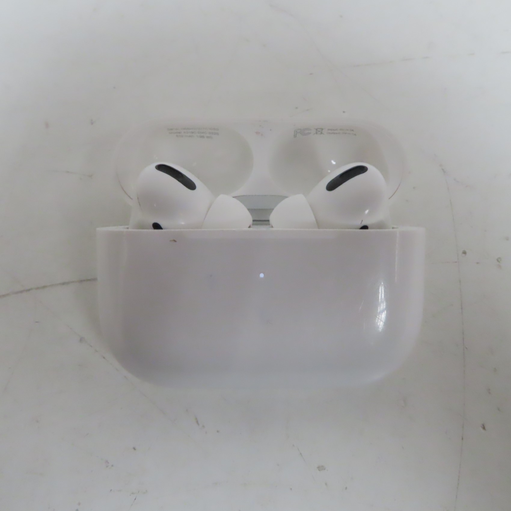 Apple MWP22AM/A AirPods Pro (1st Gen) Wireless Bluetooth Earbuds (4138)