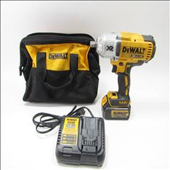 DeWALT DCF899 20V MAX XR Cordless Brushless 1/2" High Torque Impact Wrench