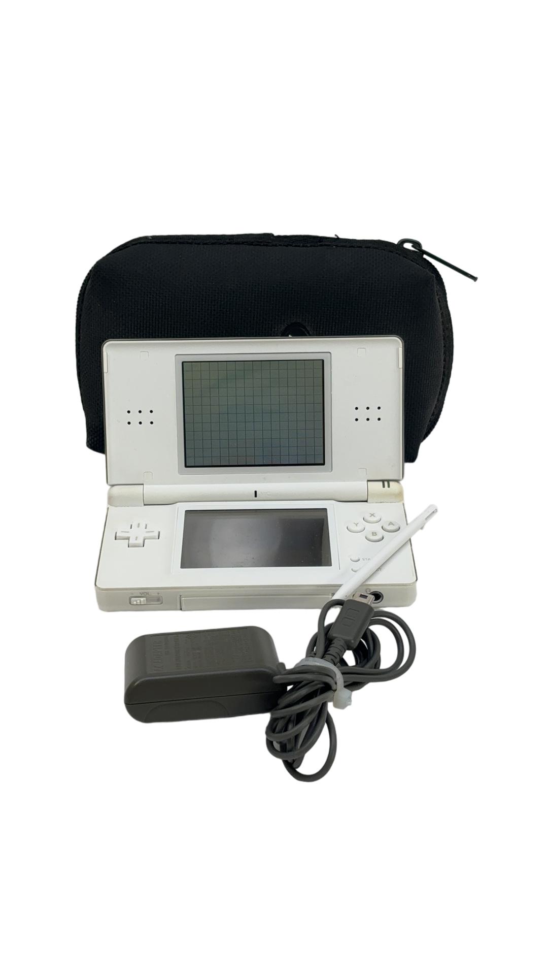 Nintendo DS Lite USG-001 Dual-Screen Handheld Portable Gaming System - 7596
