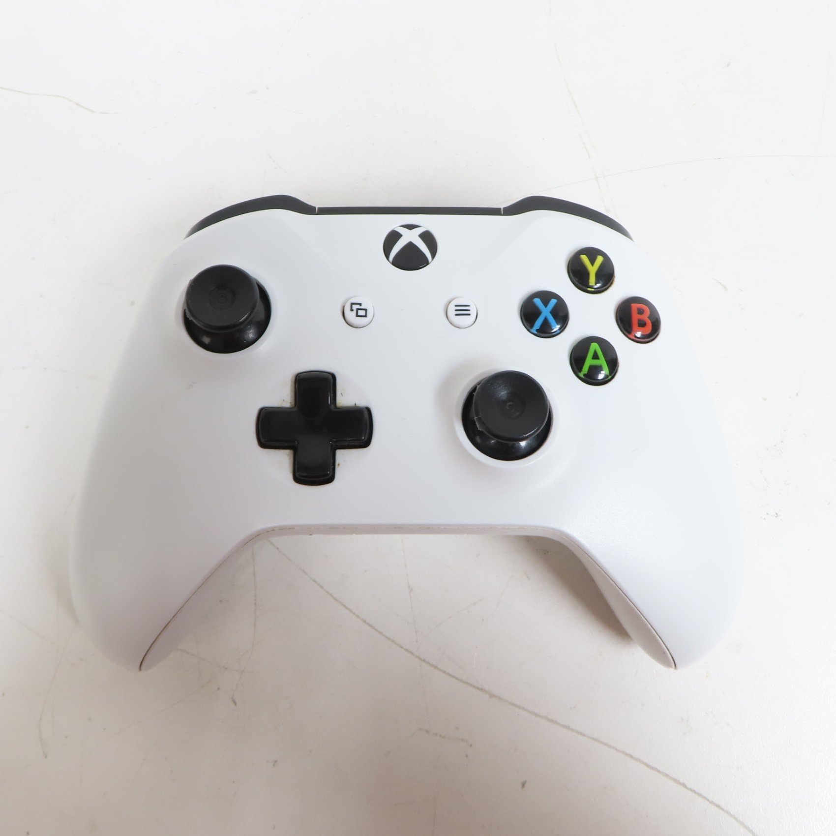 Microsoft 1708 Wireless Controller for Xbox One/PC - White (5058)