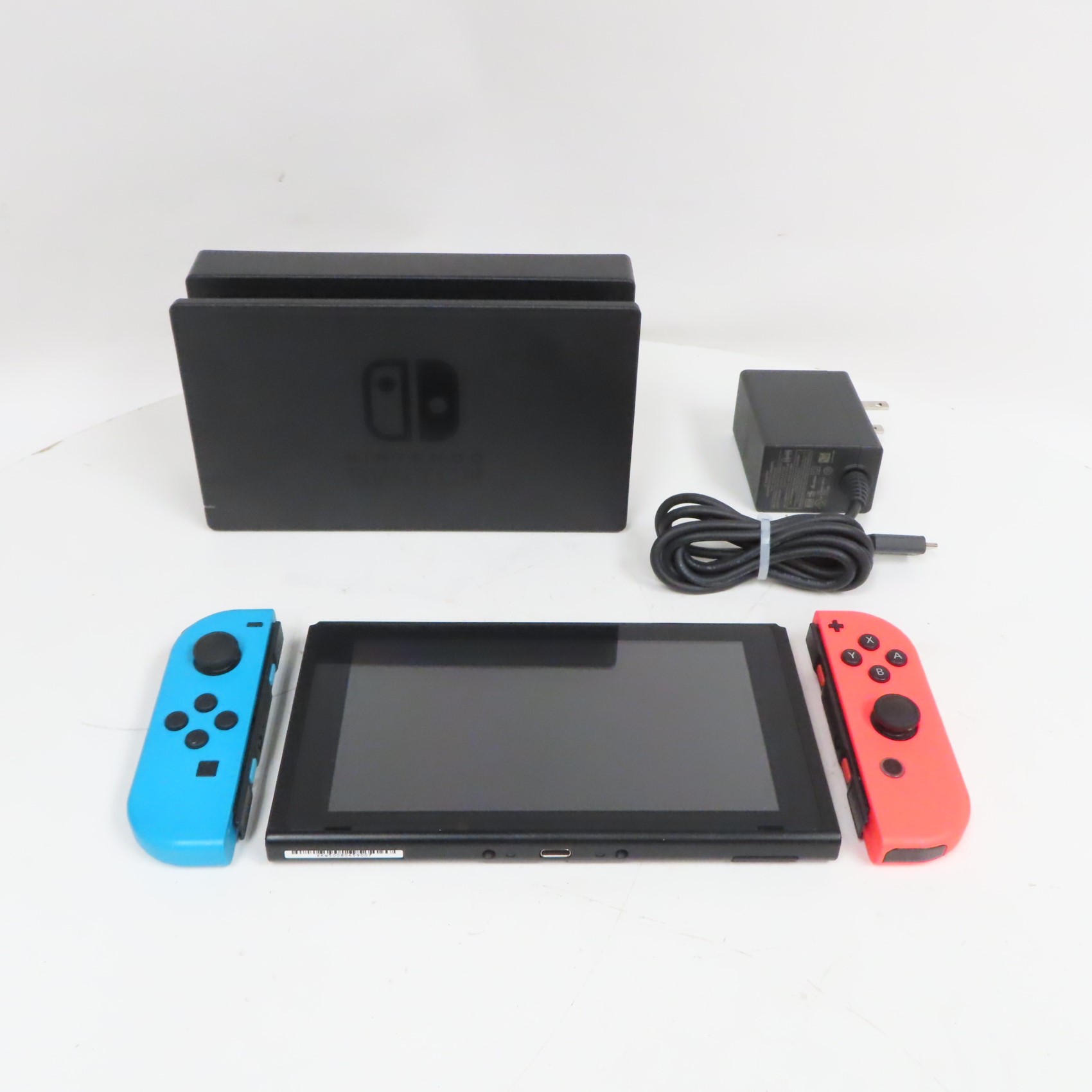 Nintendo HAC-001(-01) Switch 32GB Video Game Console - Red/Blue Joycons ...