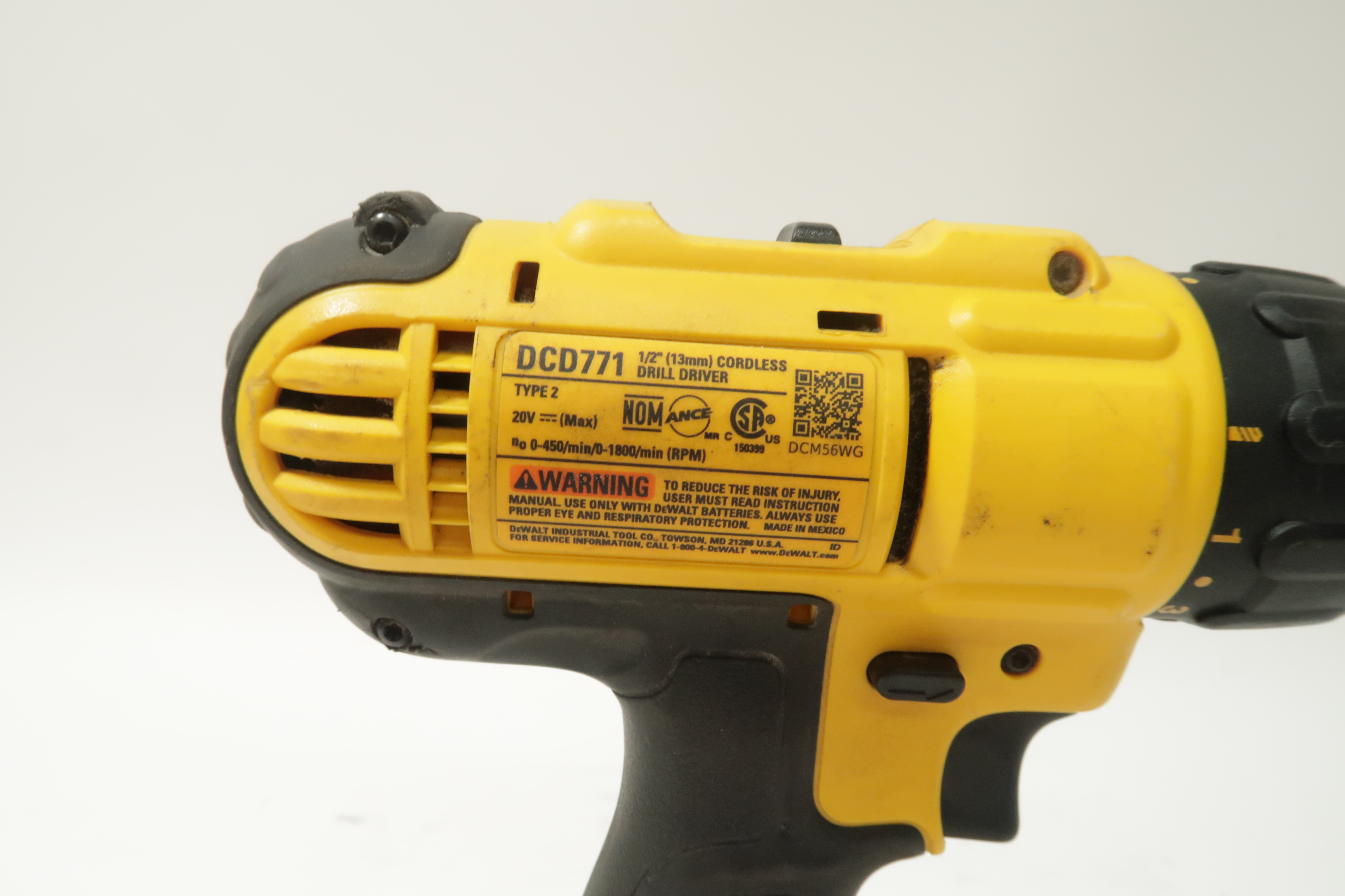 DEWALT DCF809 ATOMIC 20V MAX Cordless Brushless Compact 1/4" Impact ...