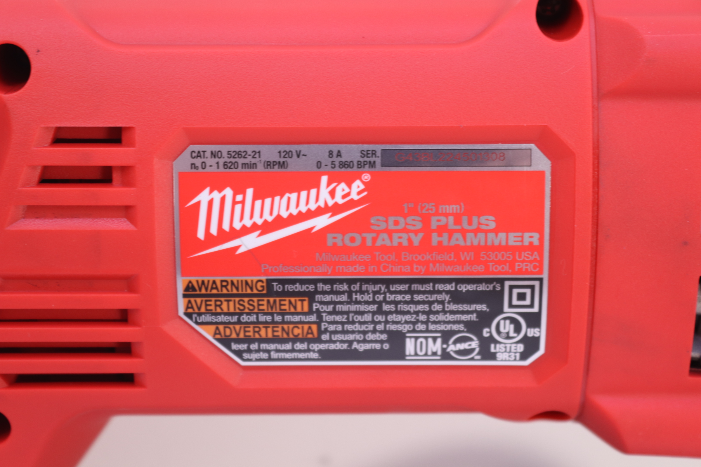 Milwaukee 5262 21 8 Amp Corded 1 Sds D Handle Rotary Hammer