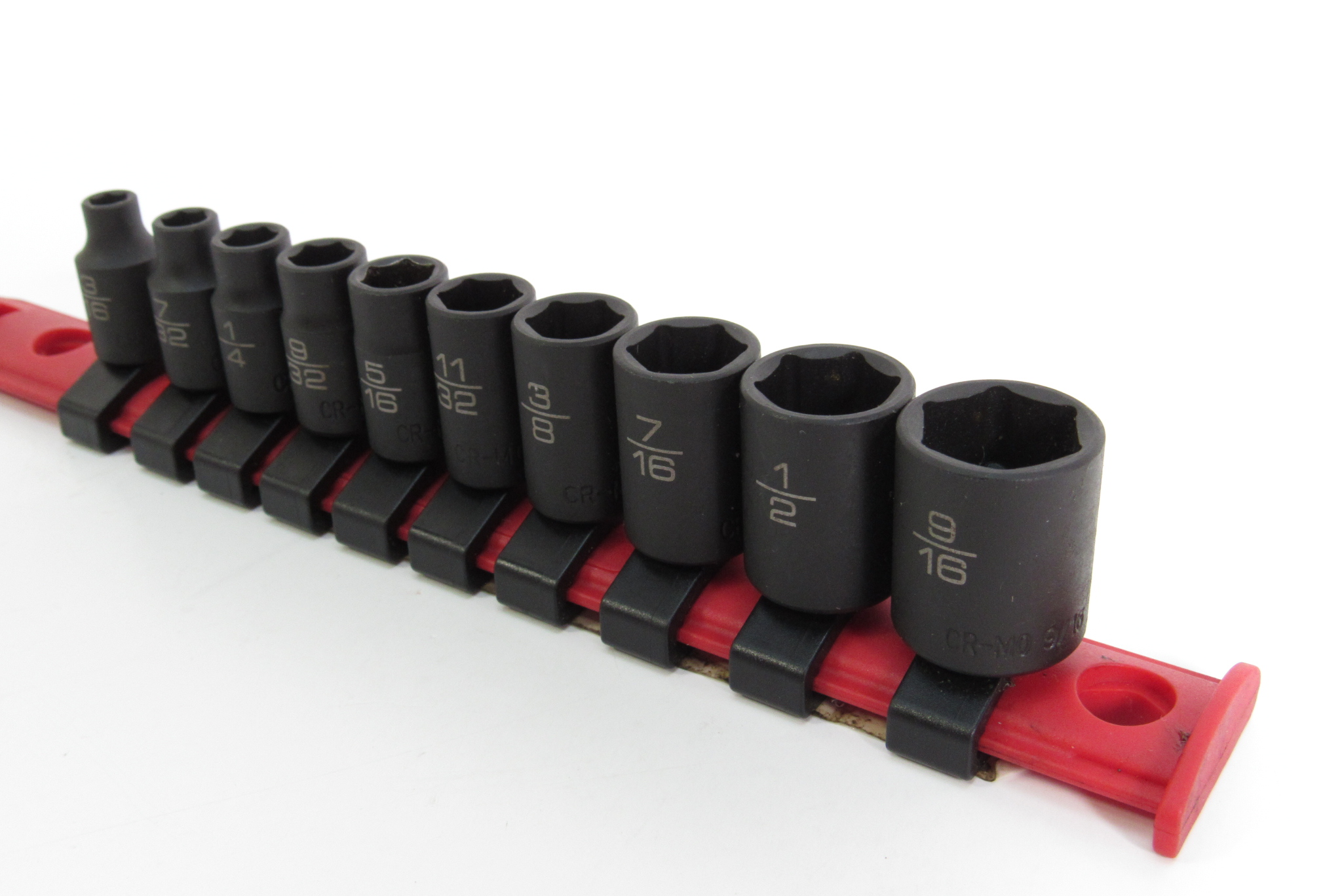 Matco Tools SAP106V 10-Piece 1/4'' Drive SAE 6-Point Impact Socket Set