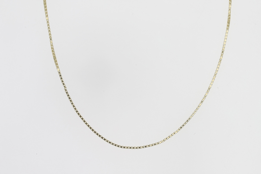 .7mm Box Link Chain 21" Necklace 14k Yellow Gold 2.02 Grams