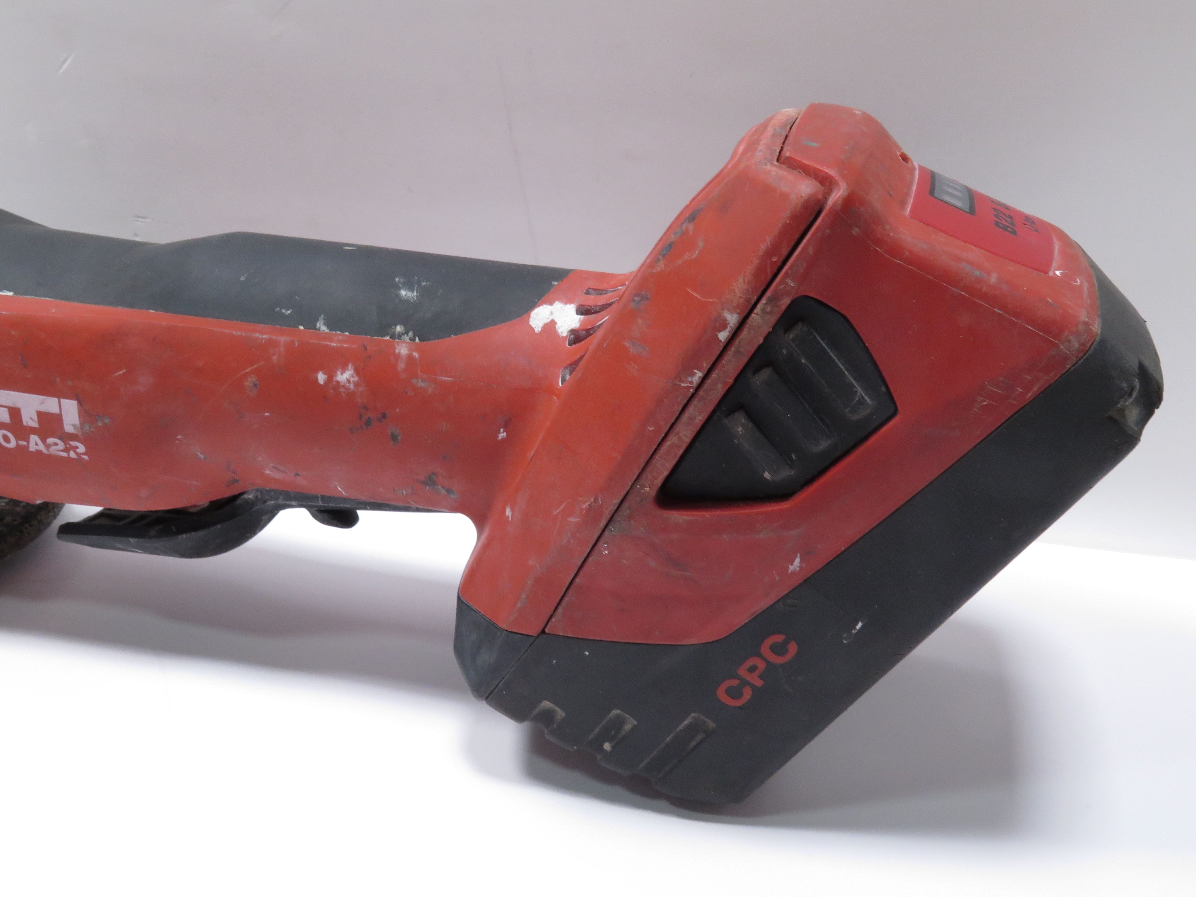 Hilti AG 500-A22 22-Volt Cordless Brushless 5" Angle Grinder 6395